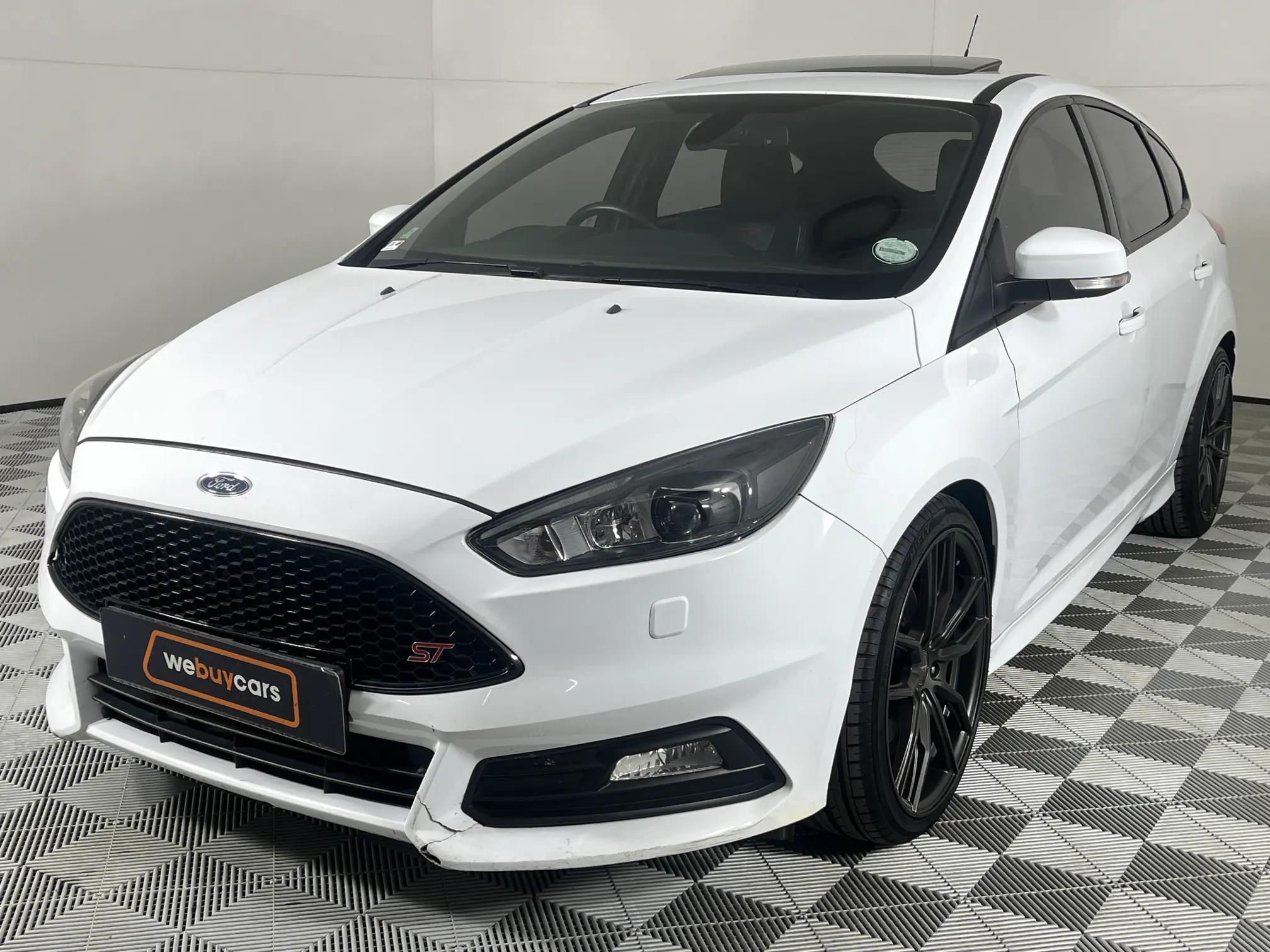 2016 Ford Focus 2.0 EcoBoost ST3