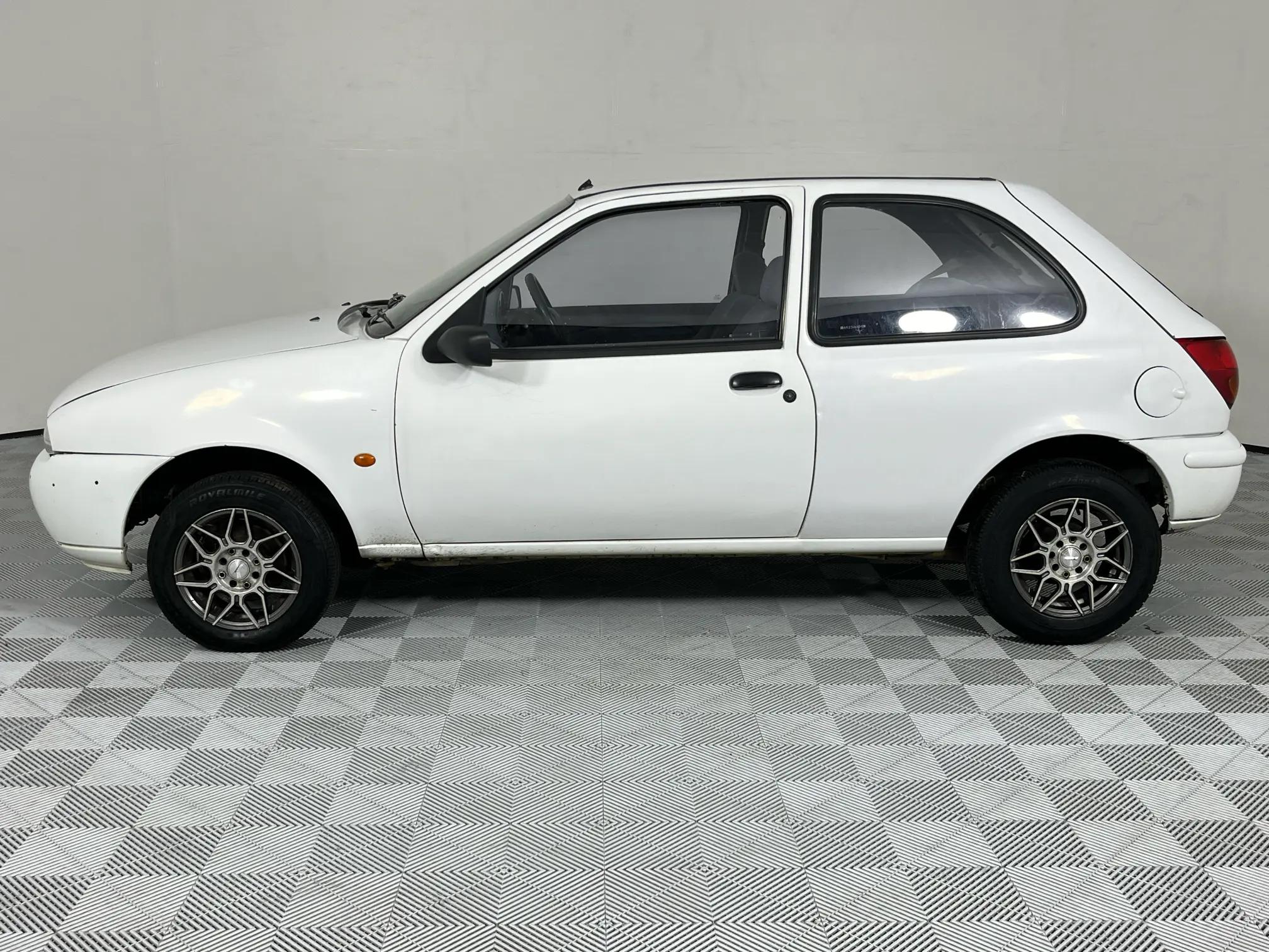 Mazda Soho 1.3 3 Door for sale - R 21 900 | Carfind.co.za