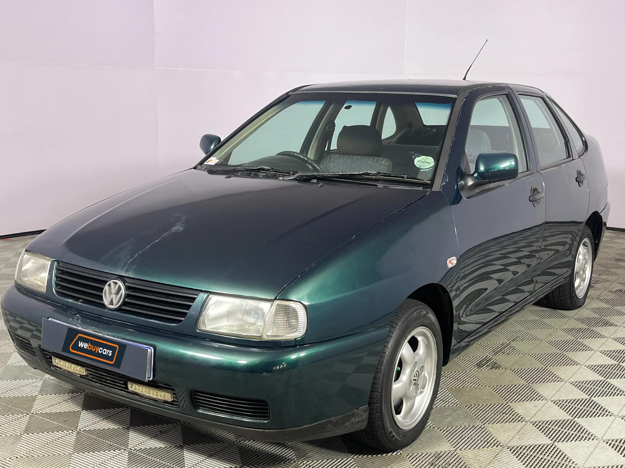 Volkswagen (VW) Polo Classic 1.6 for sale in KZN - Durban - Carfind.co ...