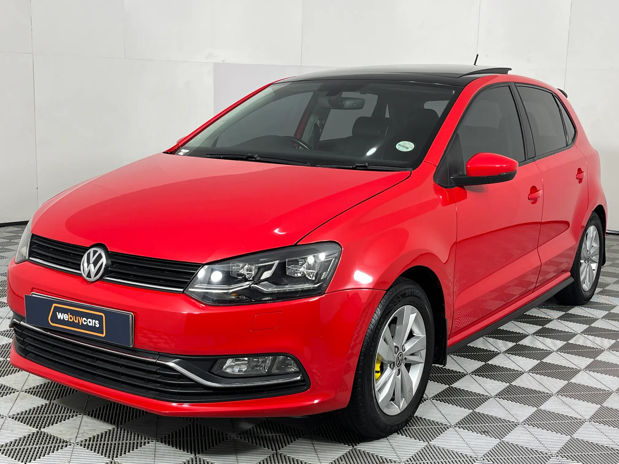 Used 2016 Volkswagen Polo 1.2 TSI Comfortline (66 KW) for sale | WeBuyCars