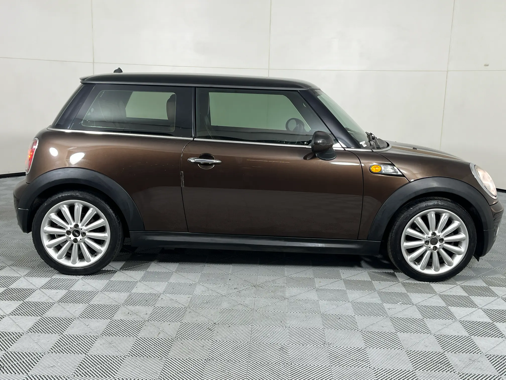 Used 2010 Mini Cooper S 50 Mayfair 3door for sale | WeBuyCars