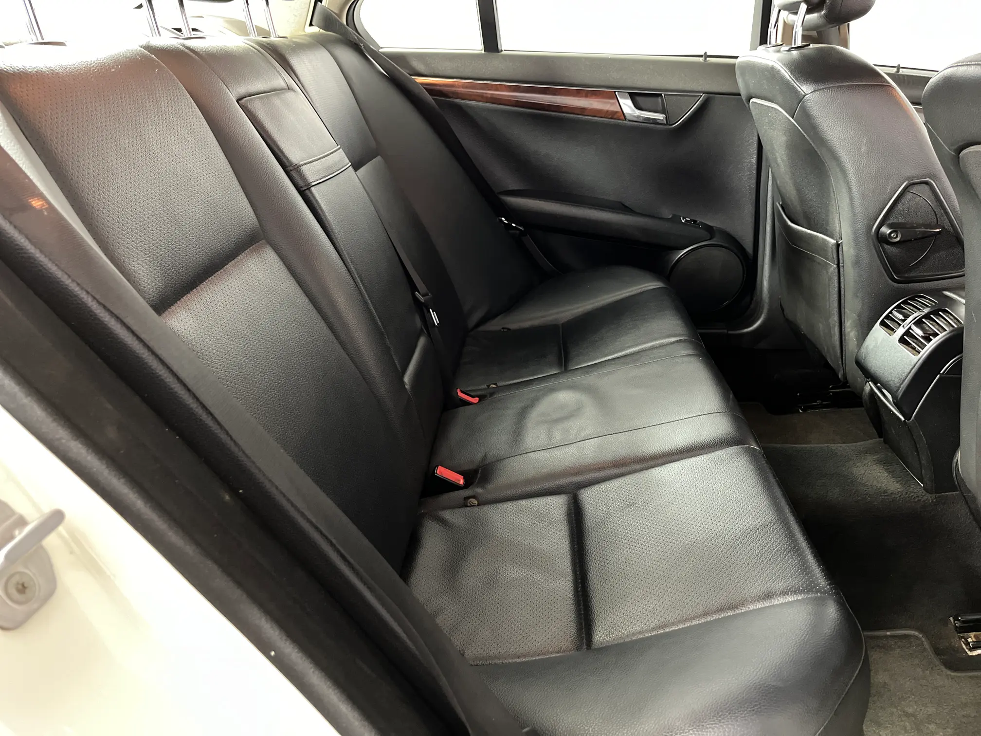 Used 2008 Mercedes-Benz C Class Sedan C180k Classic for sale | WeBuyCars