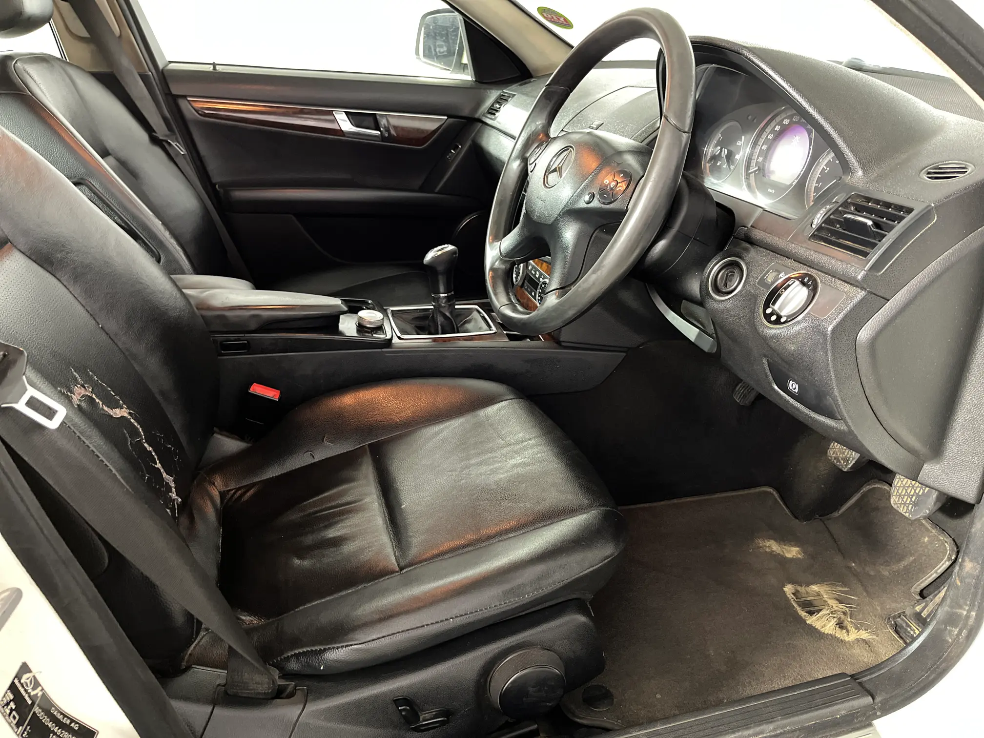 Used 2008 Mercedes-Benz C Class Sedan C180k Classic for sale | WeBuyCars