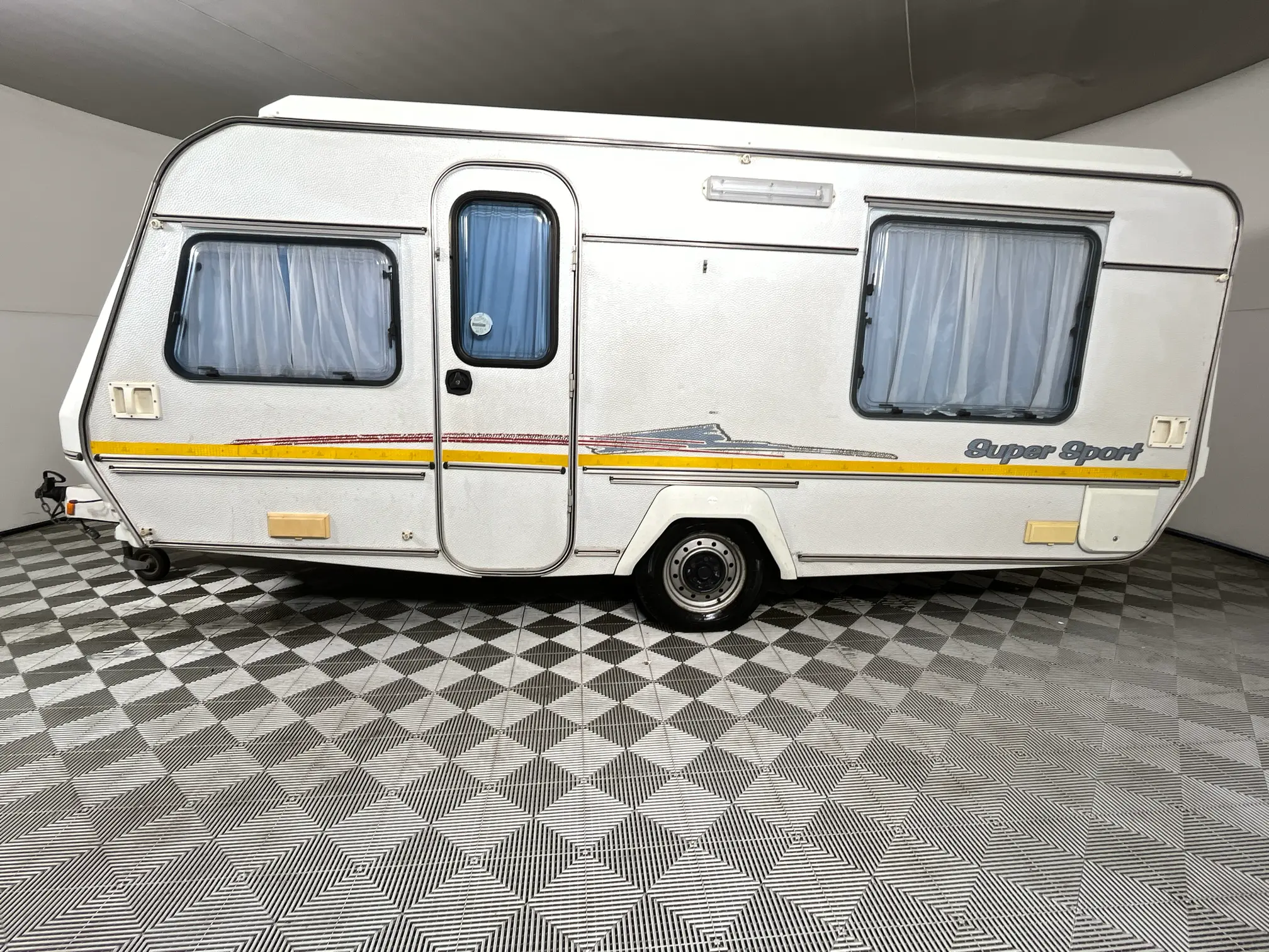 Used 1995 Sprite Super Sport Caravan for sale | WeBuyCars