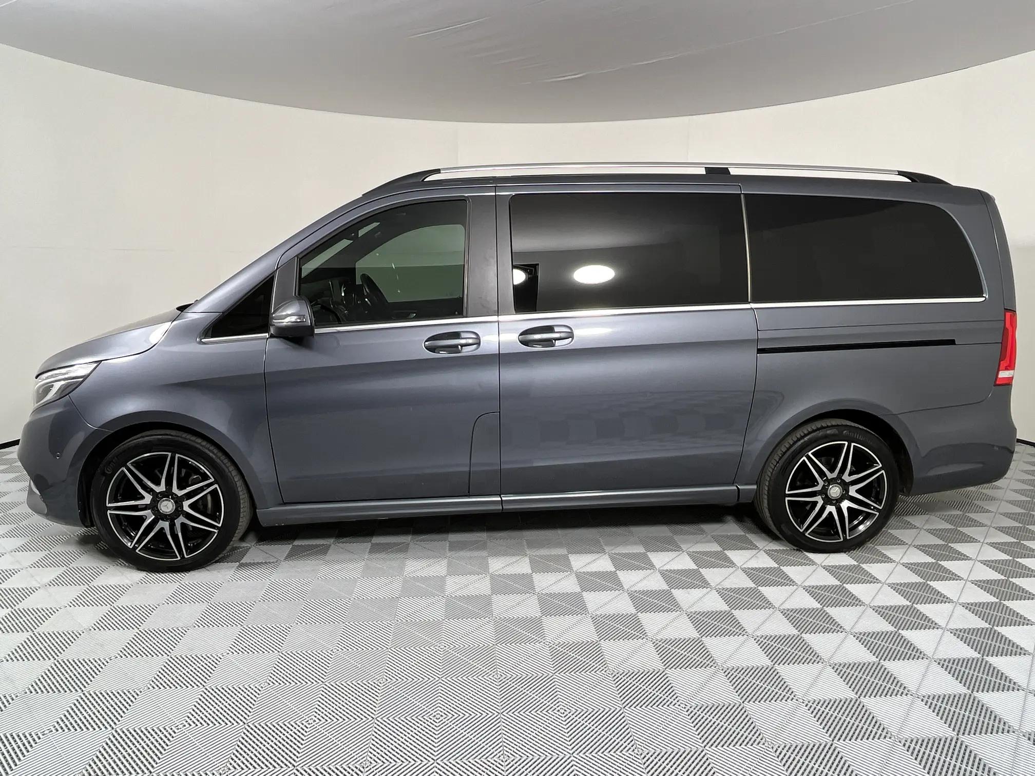 Mercedes Benz Viano V250d Avantgarde Auto for sale - R1 012 900 | Carfind.co.za