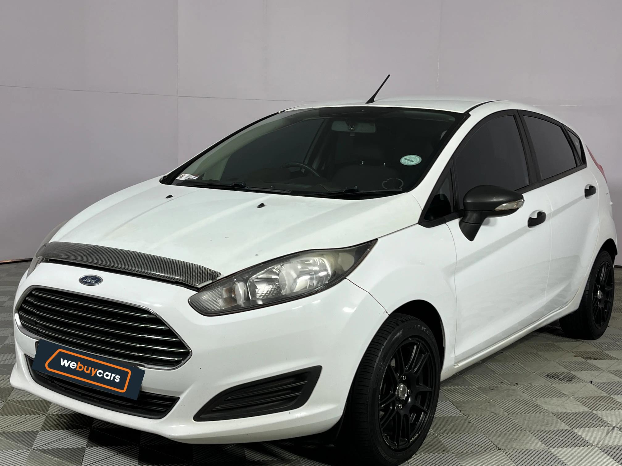 Ford Fiesta 1.4i (71 kW) Ambiente Hatch Back for sale in Western Cape ...