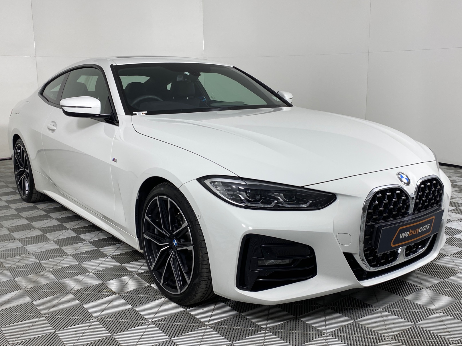 BMW 420i (G22) Coupe M-Sport Auto for sale - R 835 900 | Carfind.co.za