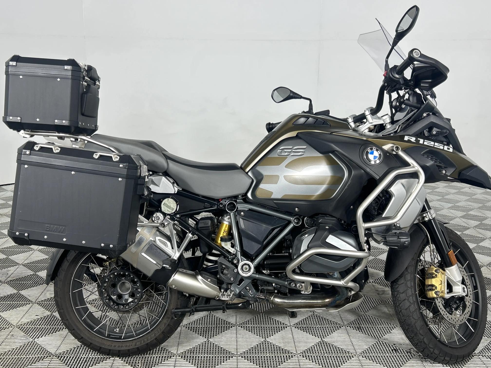 BMW R1250GS Adventure for sale in Western Cape - Cape Town - Carfind.co ...