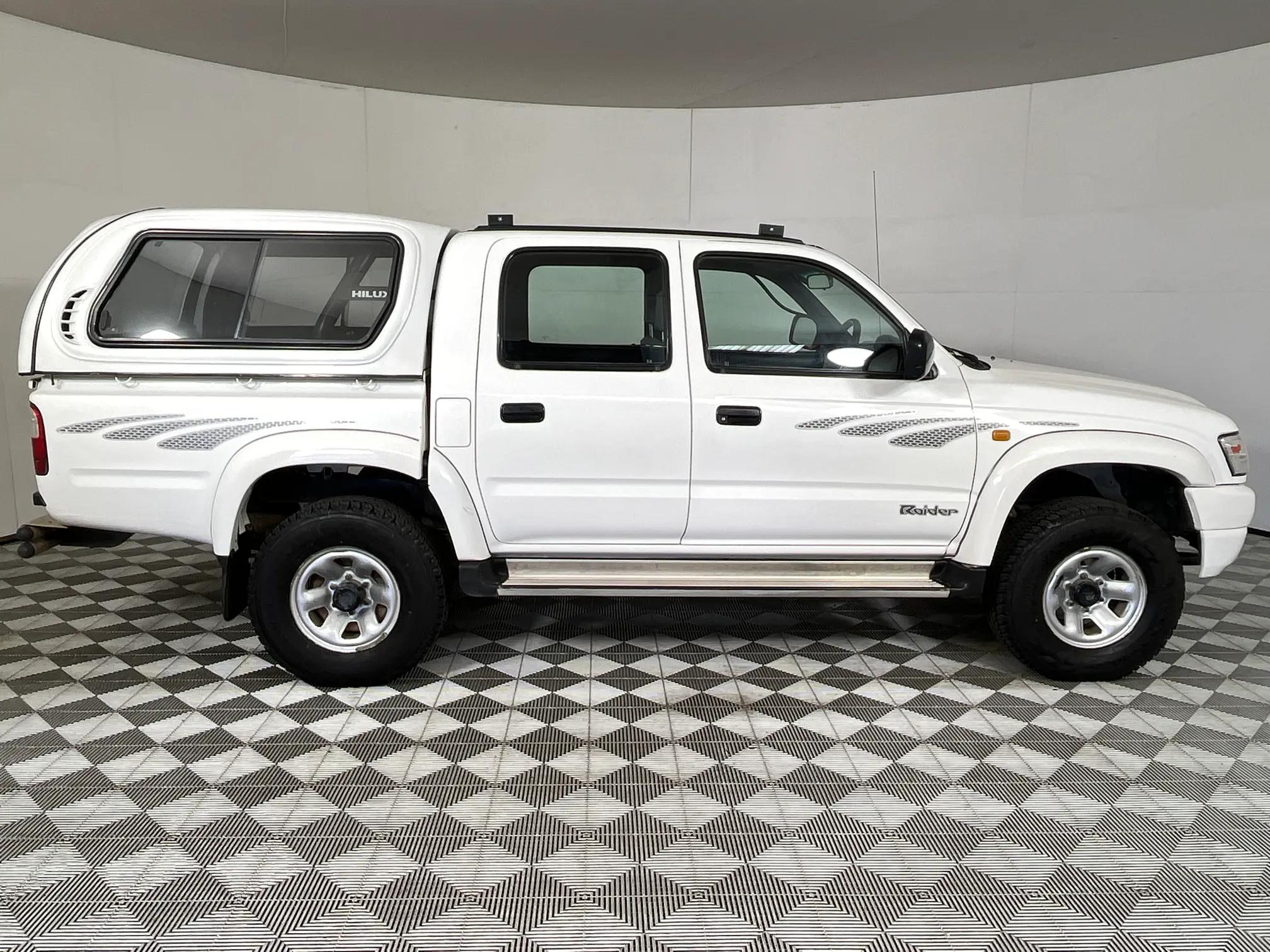 Toyota Hilux 2700i Raider R/B Double Cab for sale - R 114 900 | Carfind ...