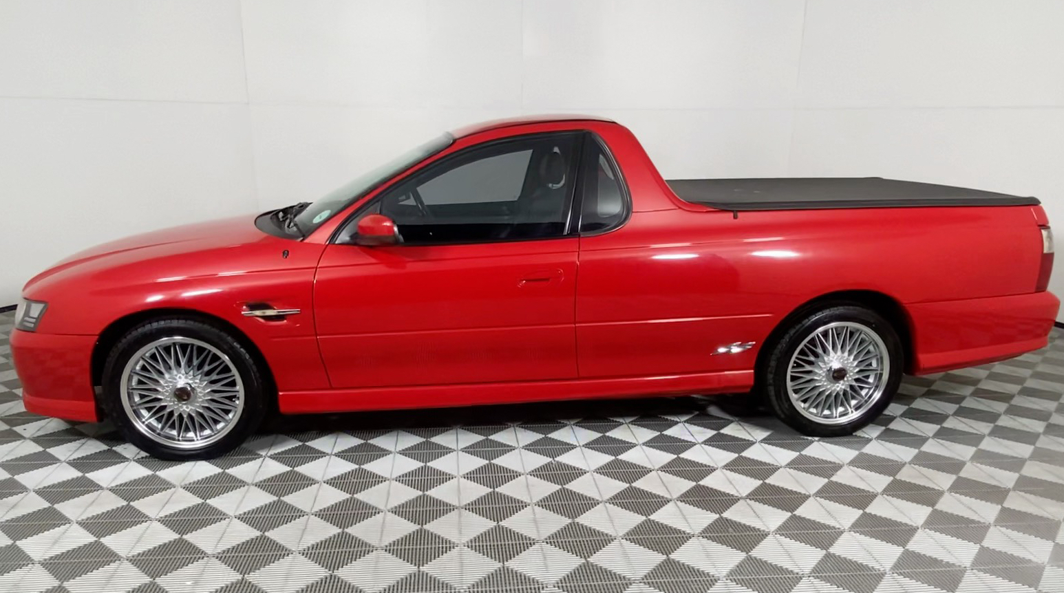 Chevrolet Lumina SS 5.7 UTE for sale - R 125 900 | Carfind.co.za