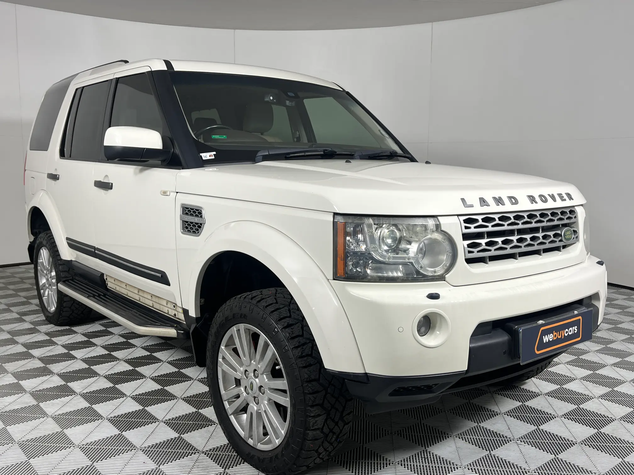 Used 2010 Land Rover Discovery 4 5.0 V8 HSE for sale | WeBuyCars