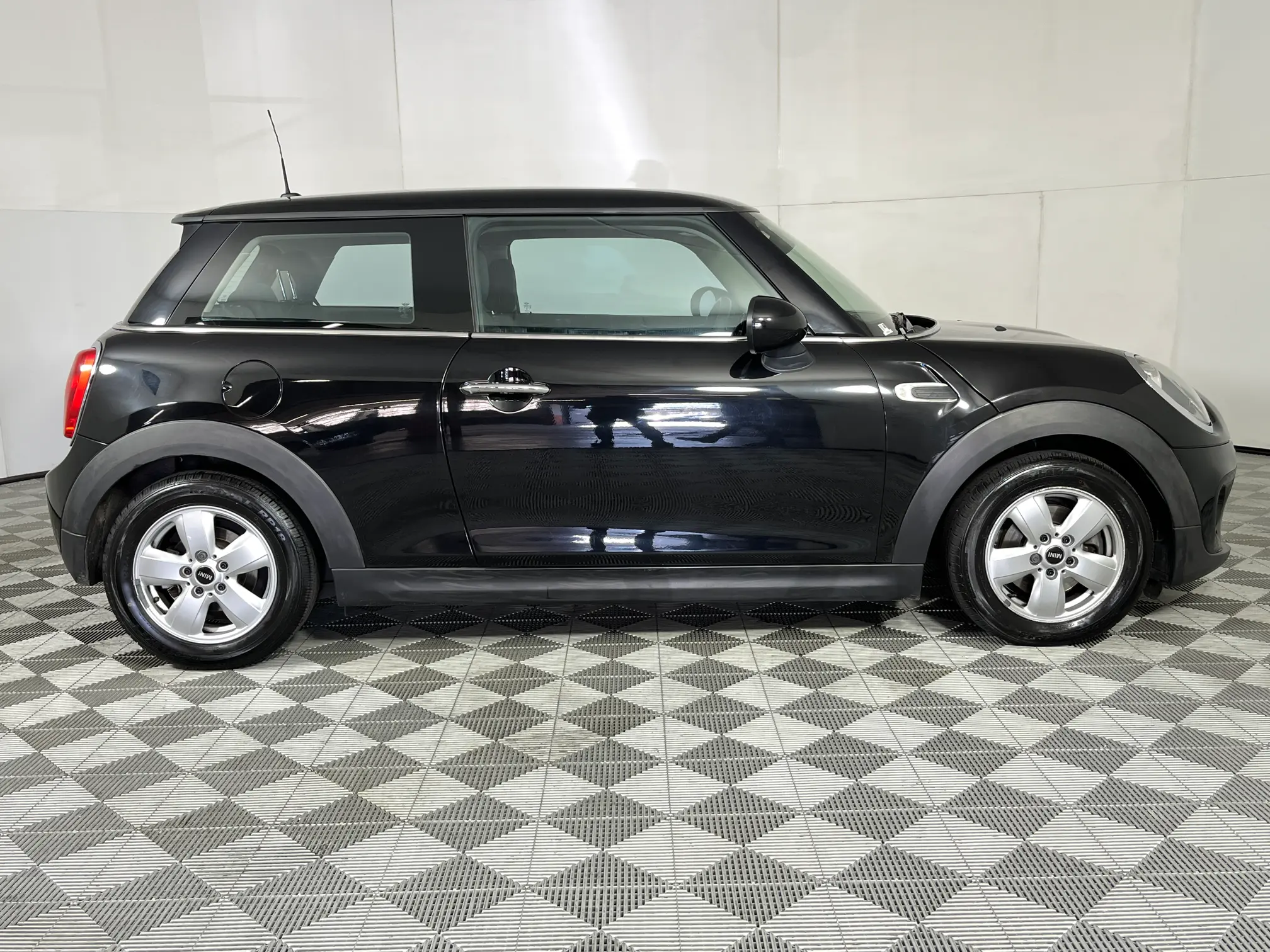 Used 2016 Mini Mini ONE 1.2T for sale | WeBuyCars