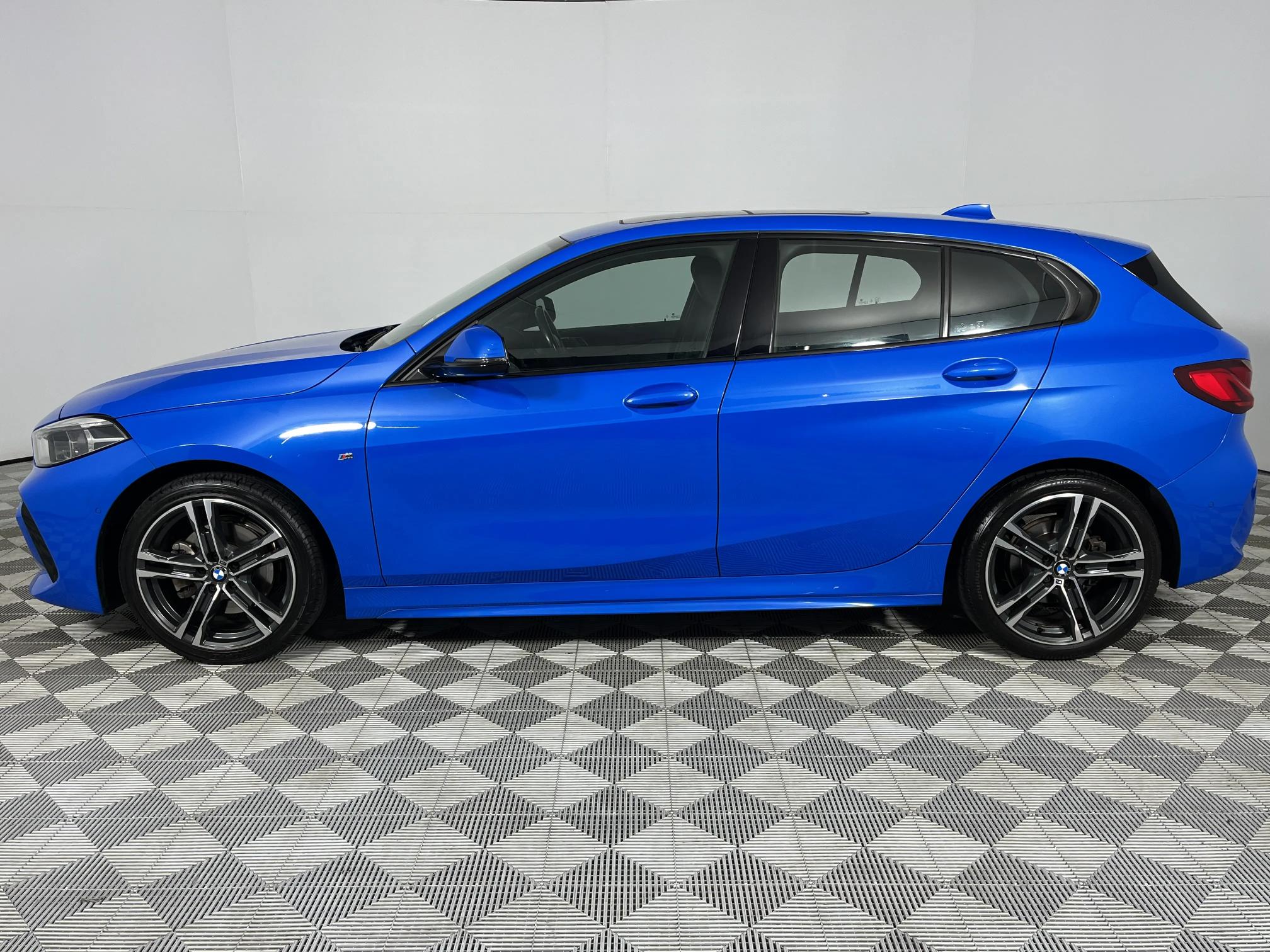 BMW 118i (F40) M-Sport Auto for sale in Gauteng - Johannesburg - Carfind.co.za (ID:8123079)