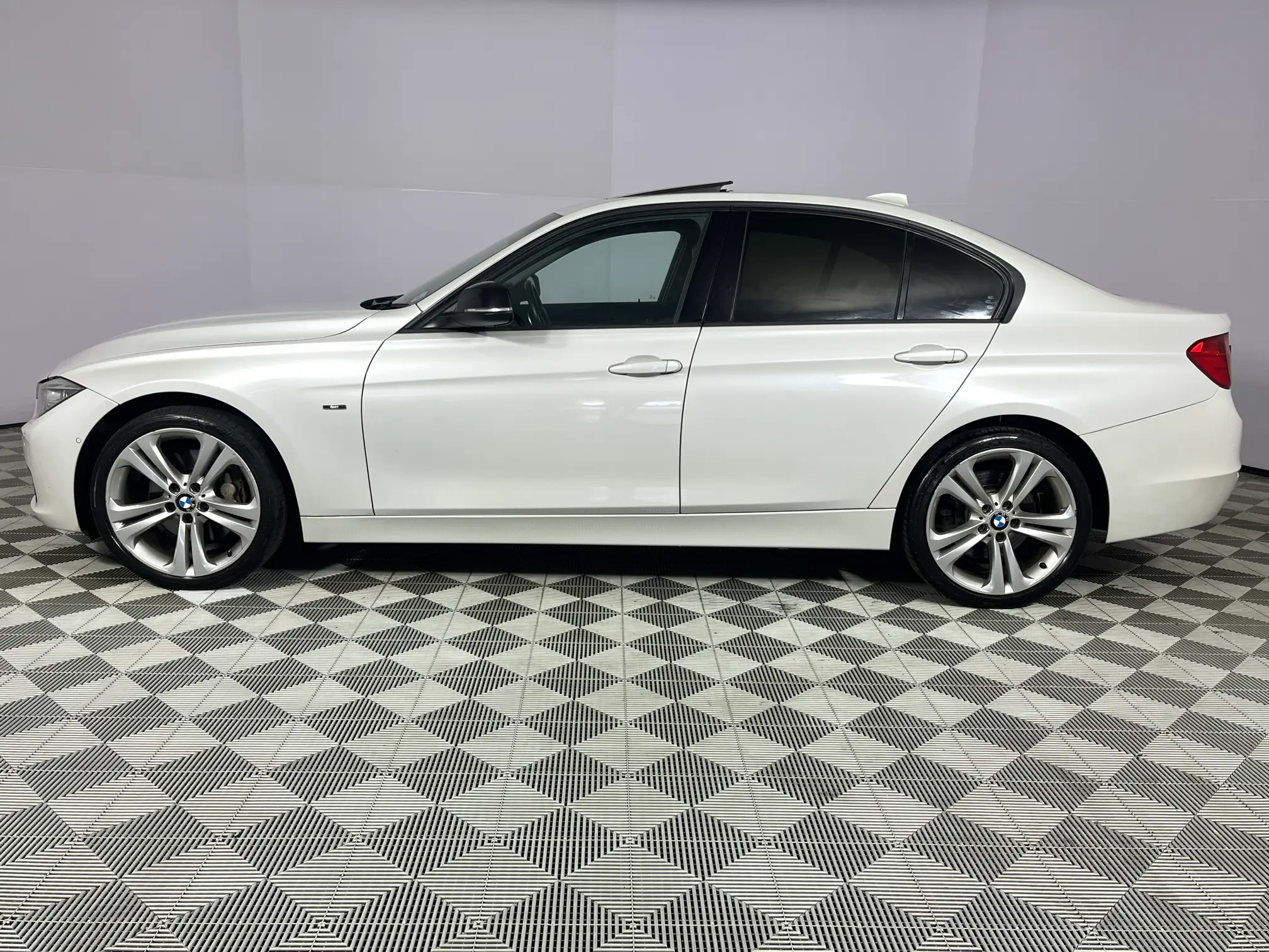 Used 2012 BMW 3 Series 335i Sport Line Auto (F30) for sale | WeBuyCars