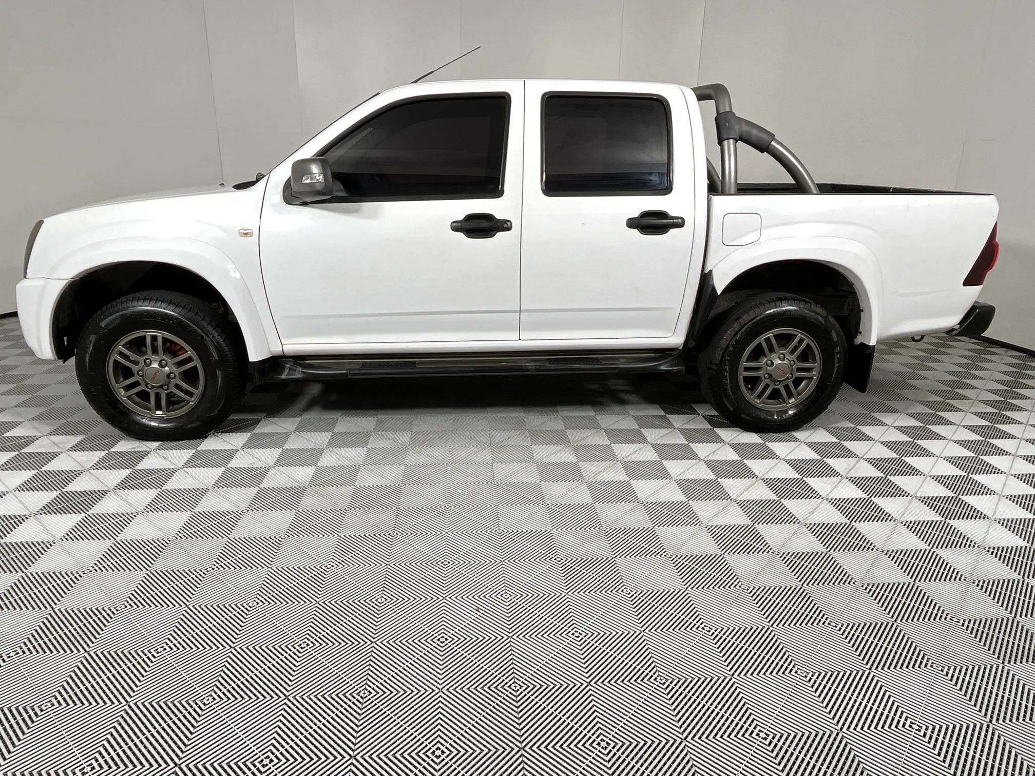Used 2013 Isuzu KB Kb250 LE Pick Up Double Cab (kb72) for sale | WeBuyCars