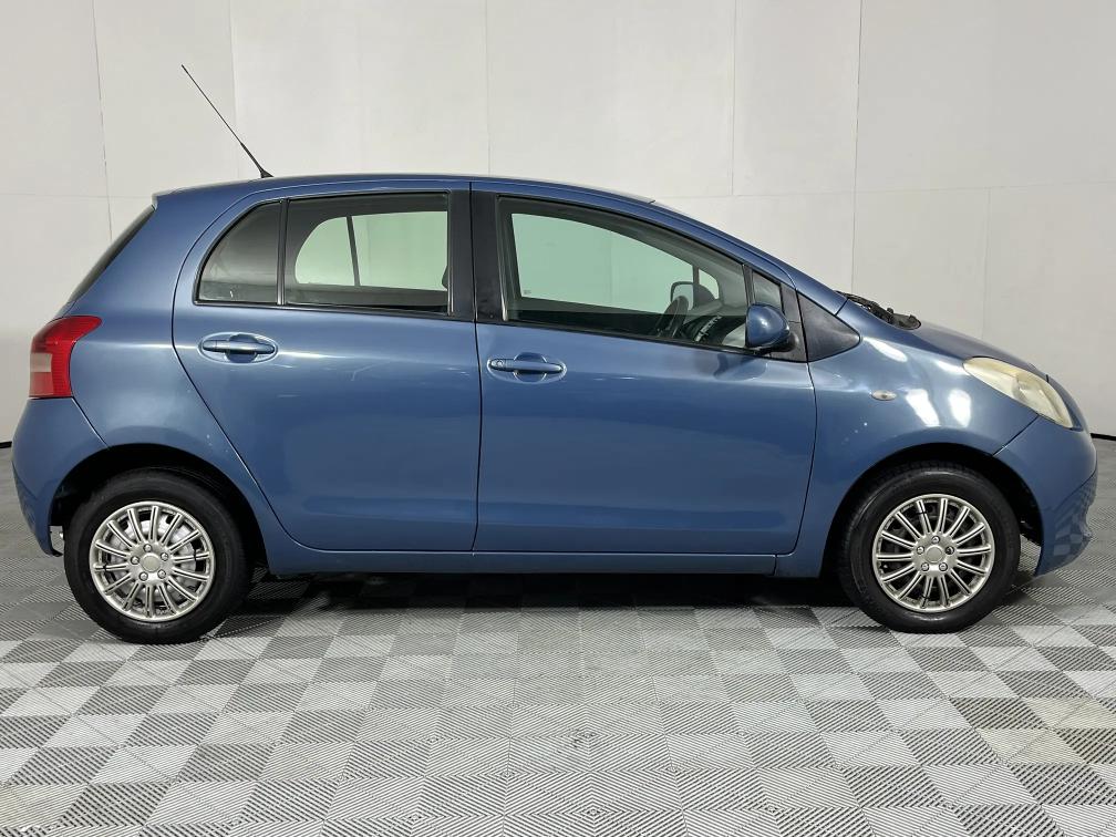 Toyota Yaris T3 Hatch Back A/C for sale in Eastern Cape - Port ...