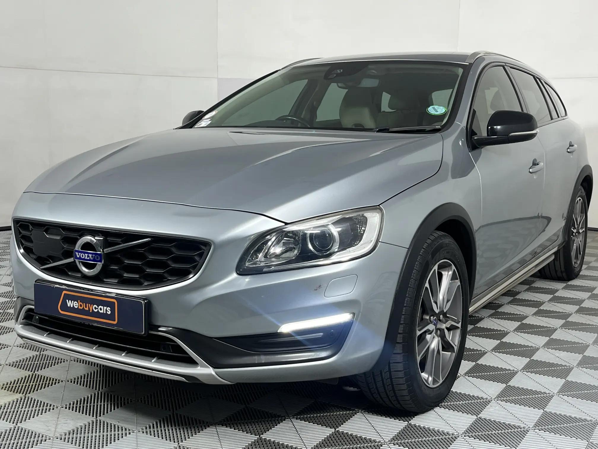 Volvo V60 D4 Inscription Geartronic for sale in KZN - Durban - Carfind ...