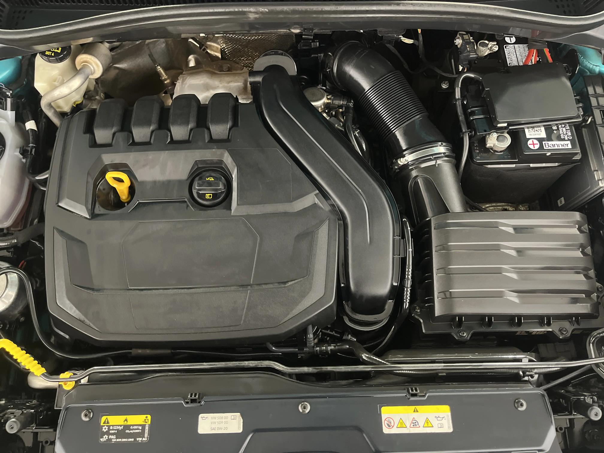 Volkswagen (VW) T-Cross 1.5 TSI R-LIne DSG for sale in KZN - Durban ...