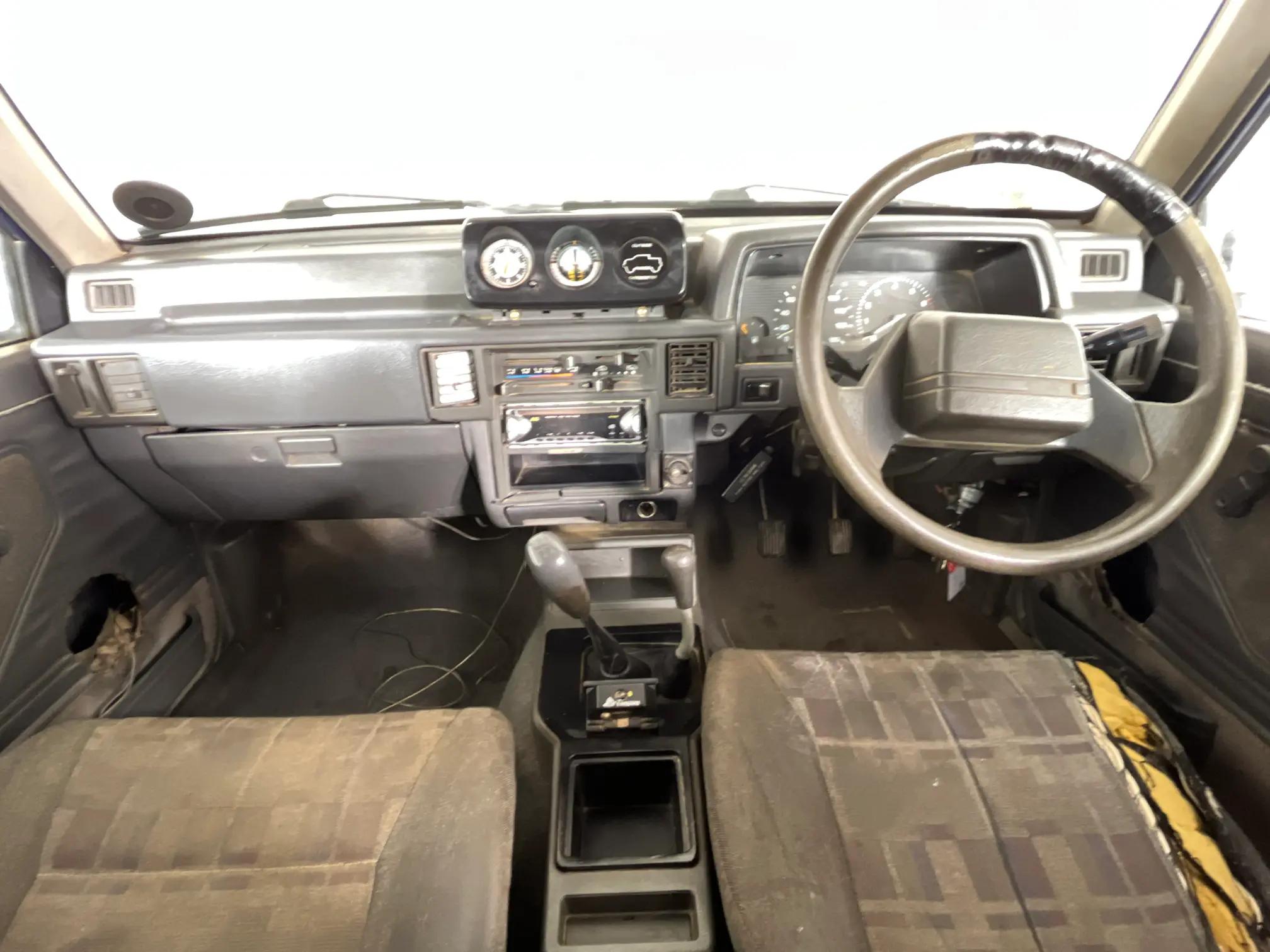 Mitsubishi Colt 3000 V6 Double Cab for sale - R 29 900 | Carfind.co.za