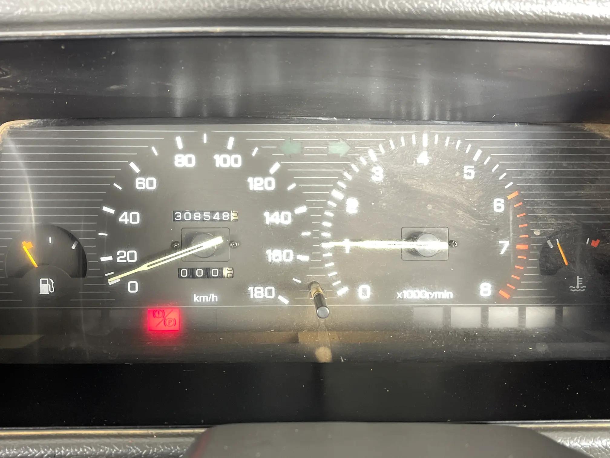 Mitsubishi Colt 3000 V6 Double Cab for sale - R 29 900 | Carfind.co.za