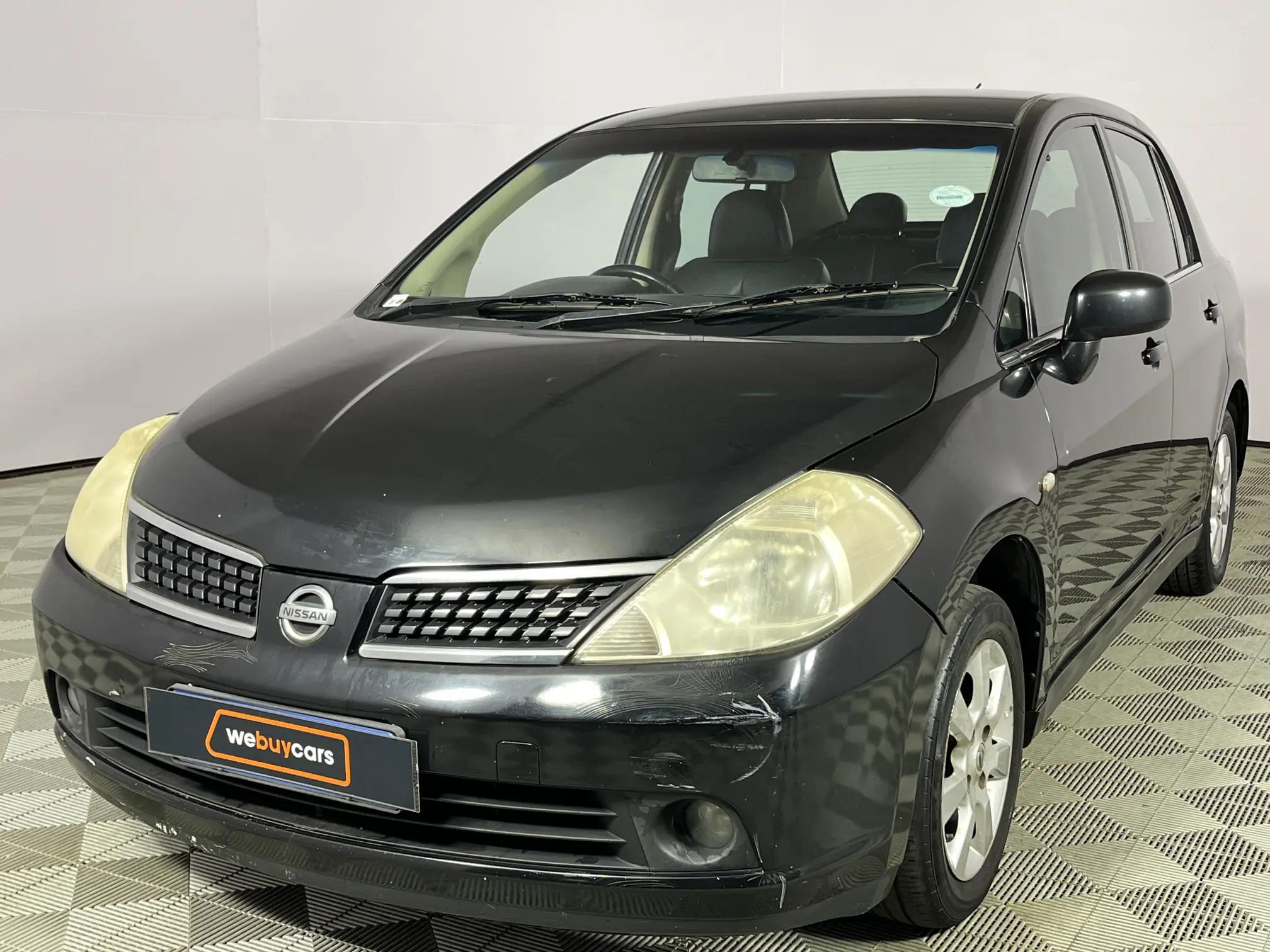 Nissan Tiida 1.6 Acenta Hatch Back for sale in KZN - Durban - Carfind ...