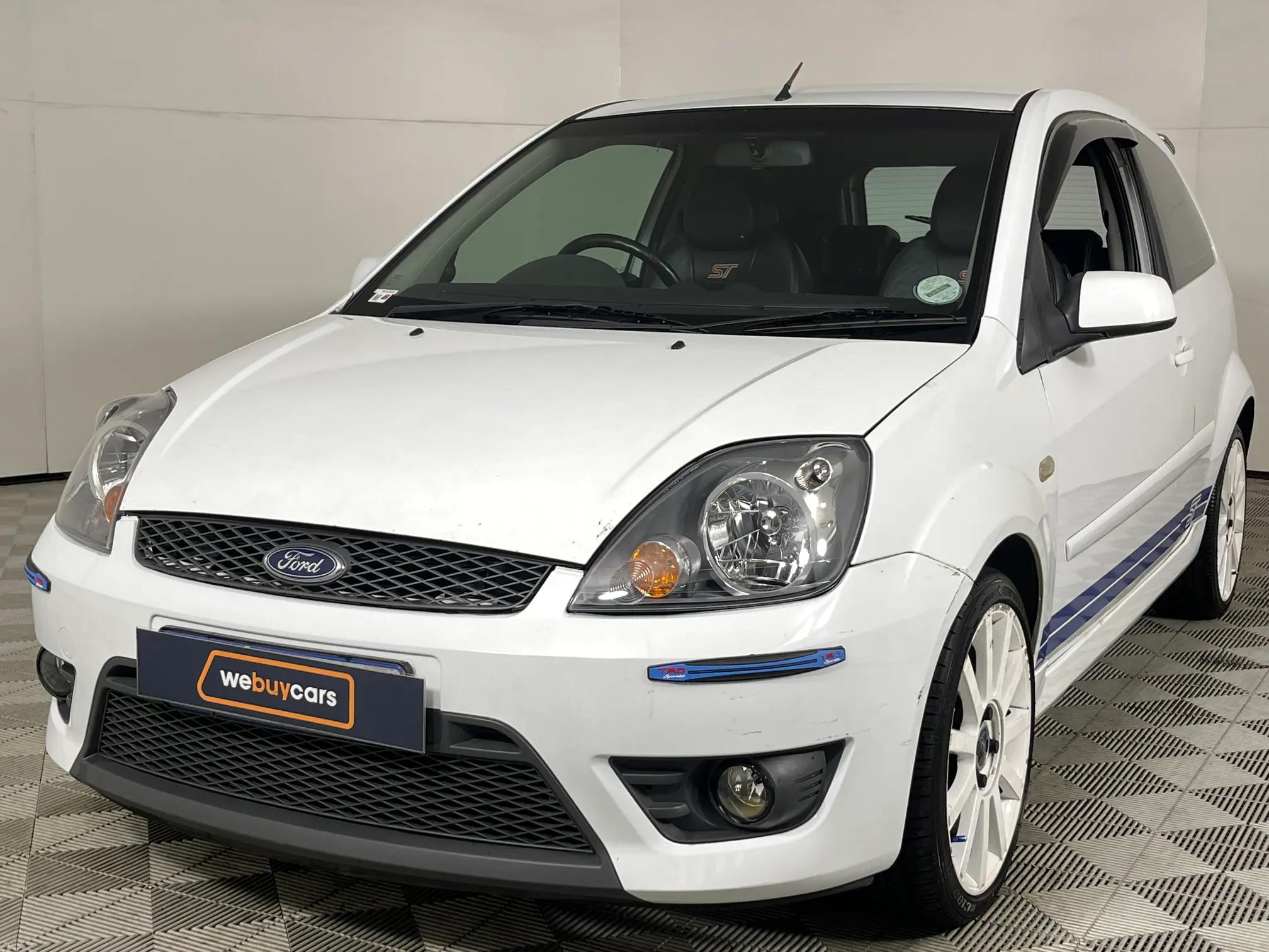 Ford Fiesta 2.0i ST150 112 KW 3 Door for sale - R 68 900 | Carfind.co.za