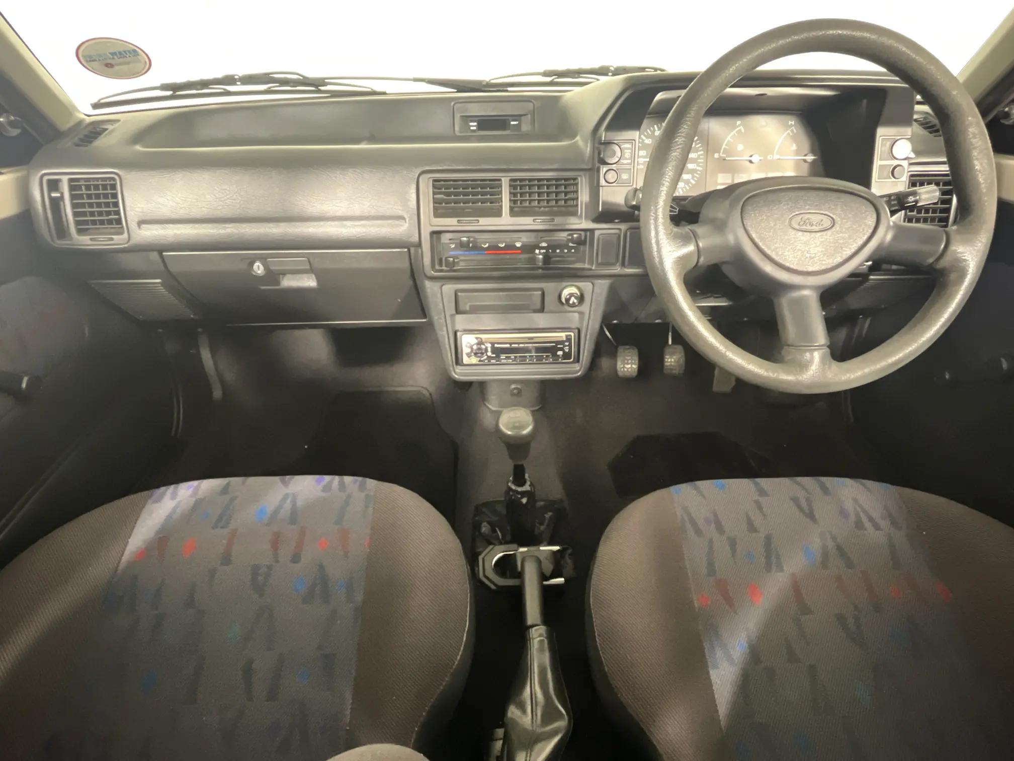 Ford Laser Tracer 1.3 Tonic for sale - R 45 900 | Carfind.co.za