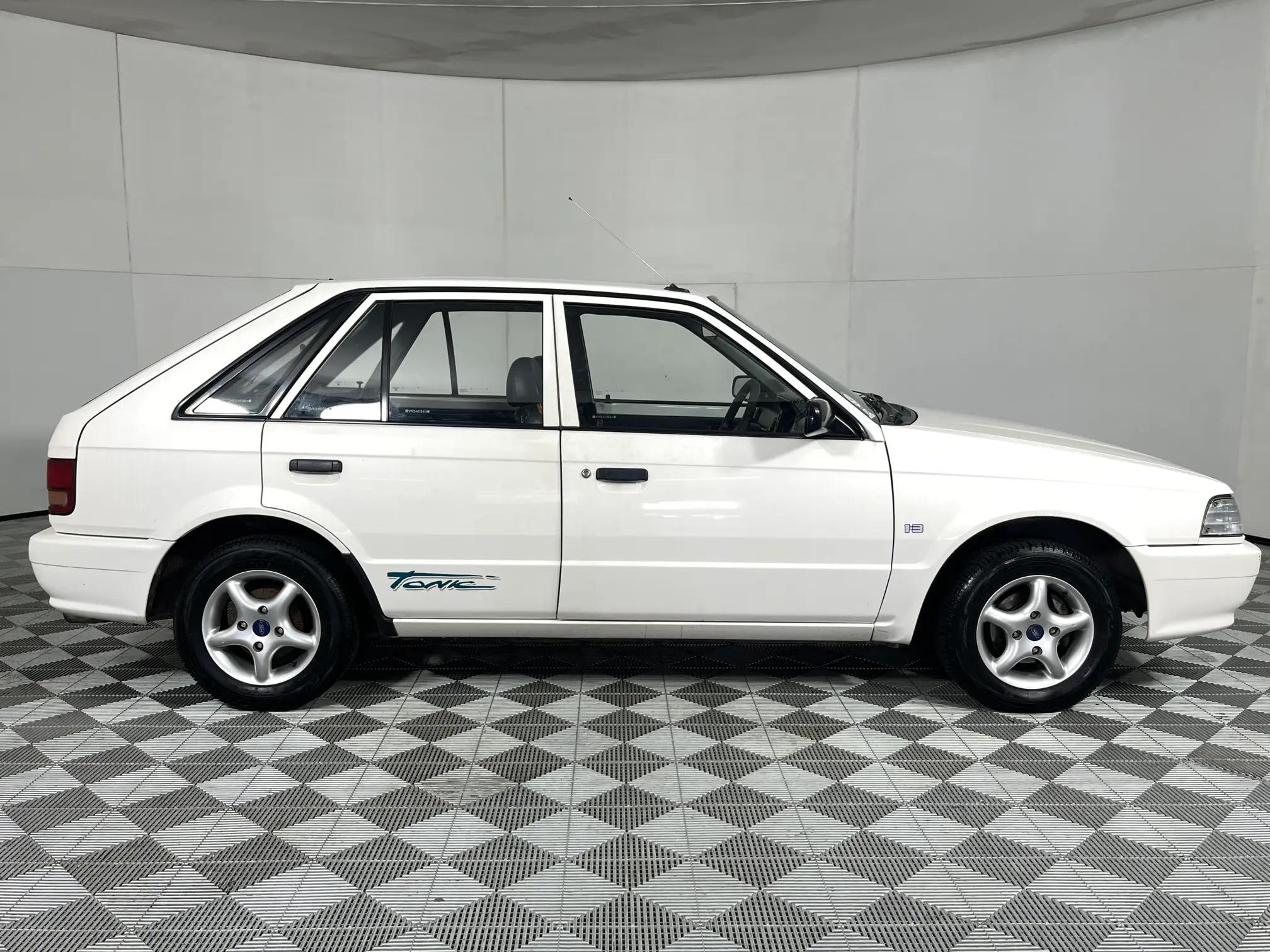 Ford Laser Tracer 1.3 Tonic for sale - R 45 900 | Carfind.co.za