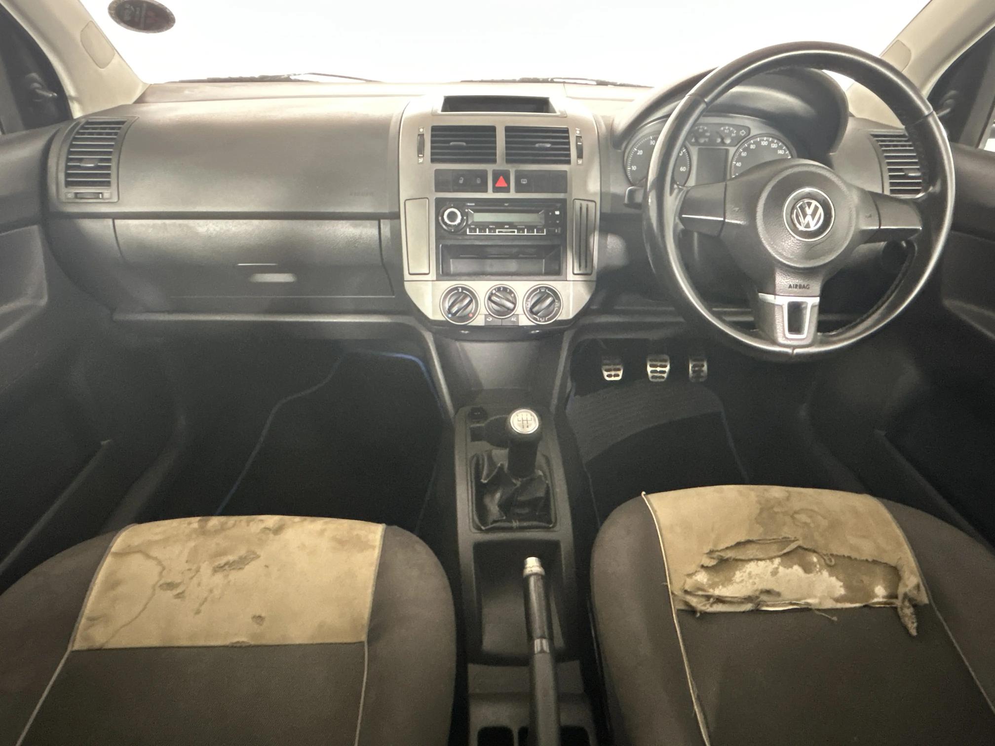 Volkswagen (VW) Polo Vivo 1.6 Hatch Maxx 5 Door for sale in Gauteng ...