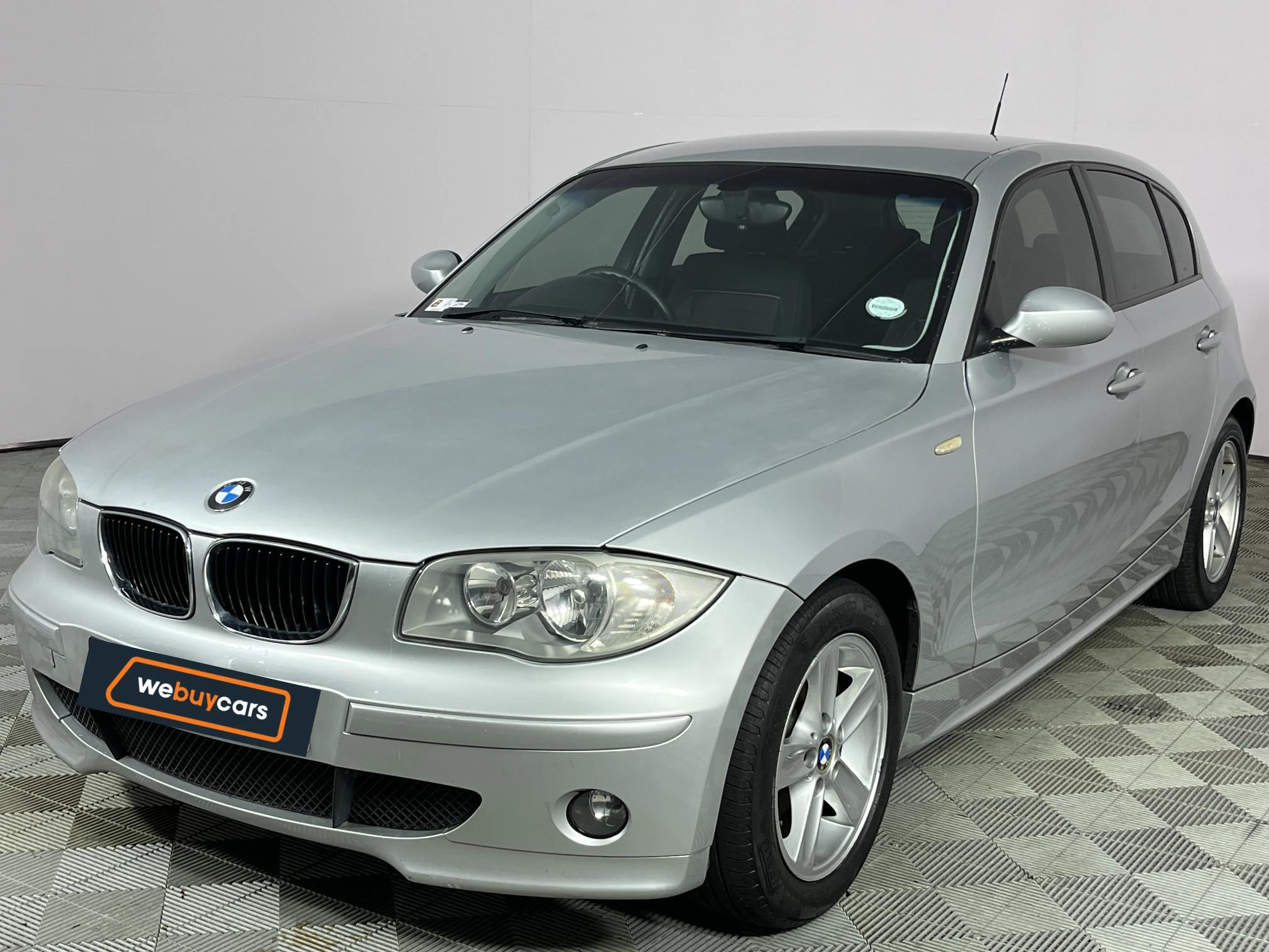 Bmw 118i E87null