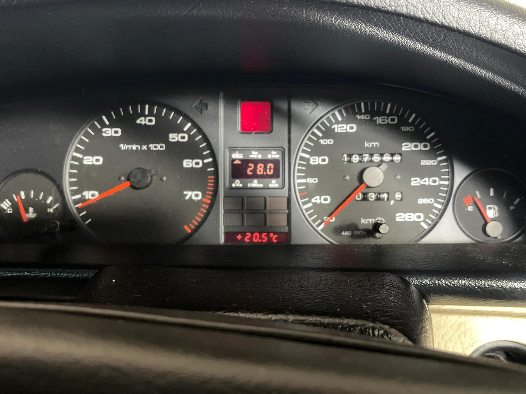 Audi 500 SEL Auto for sale - R 22 900 | Carfind.co.za