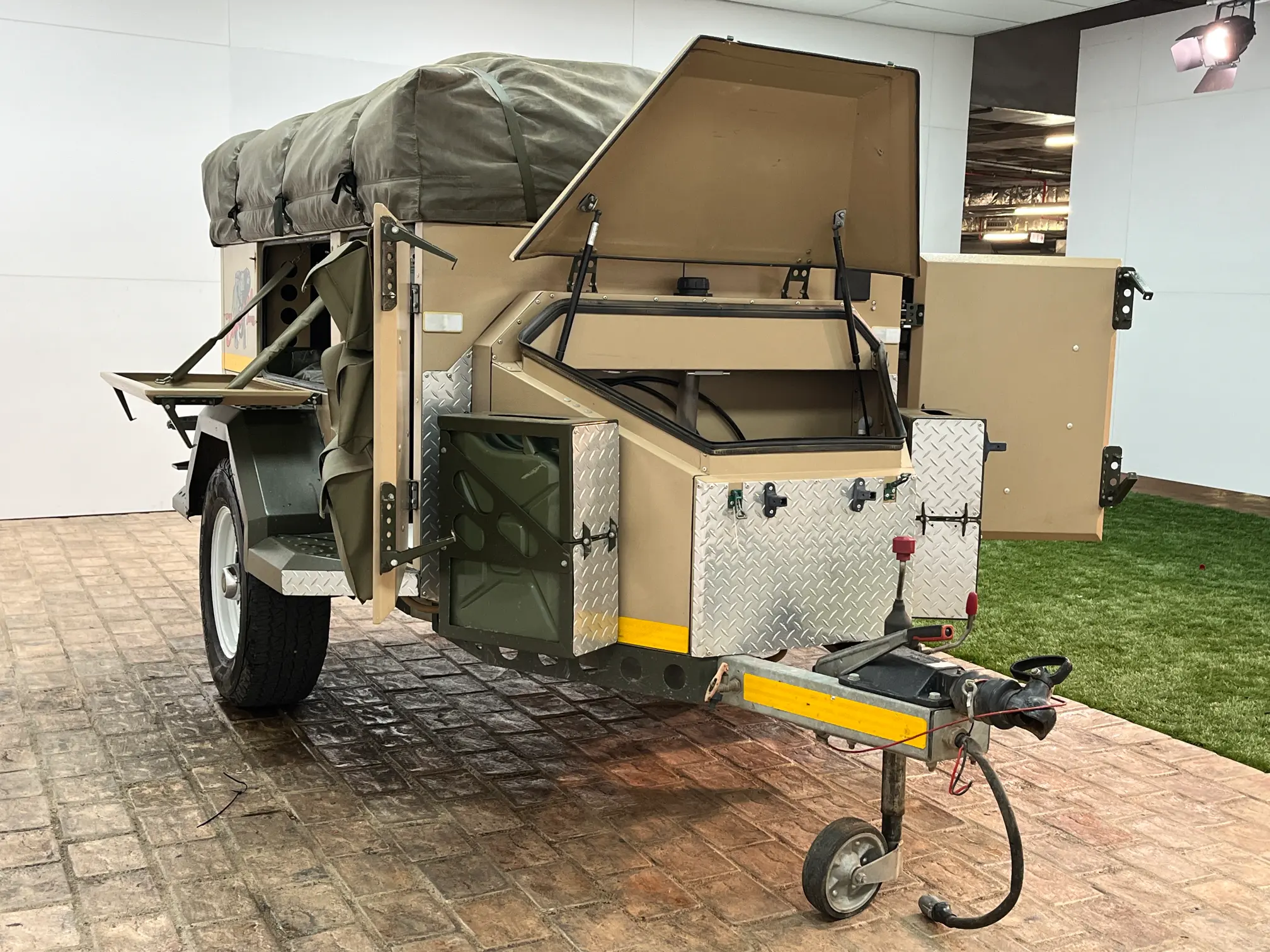 Used 2014 Conqueror Courage Trailer for sale | WeBuyCars