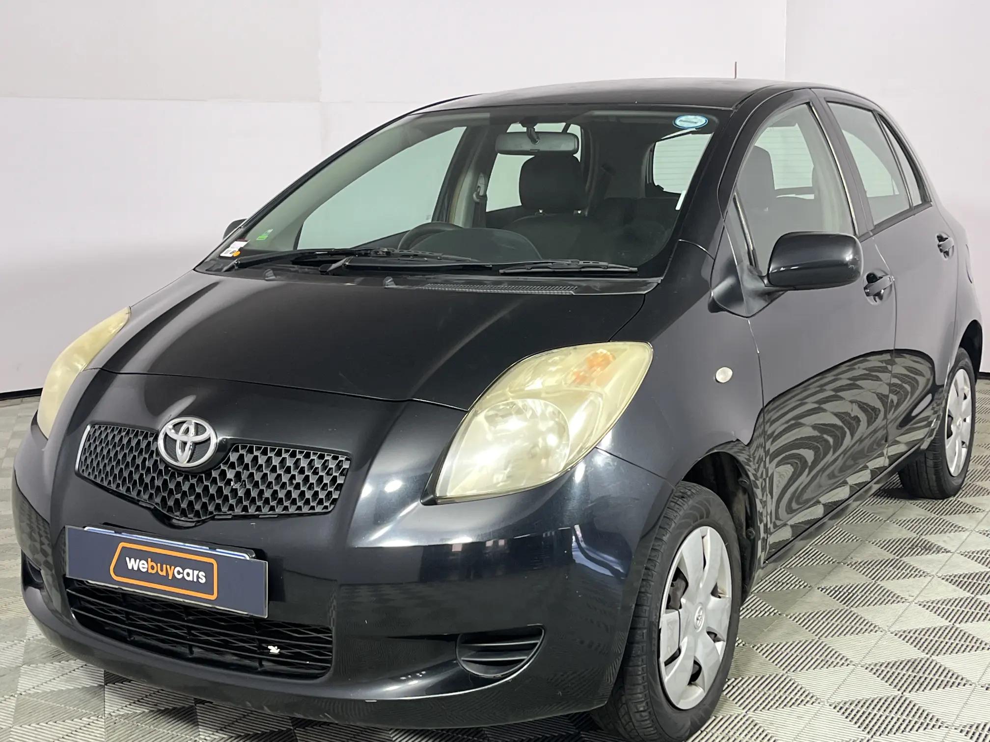 Toyota Yaris T3+ Hatch Back for sale - R 70 900 | Carfind.co.za
