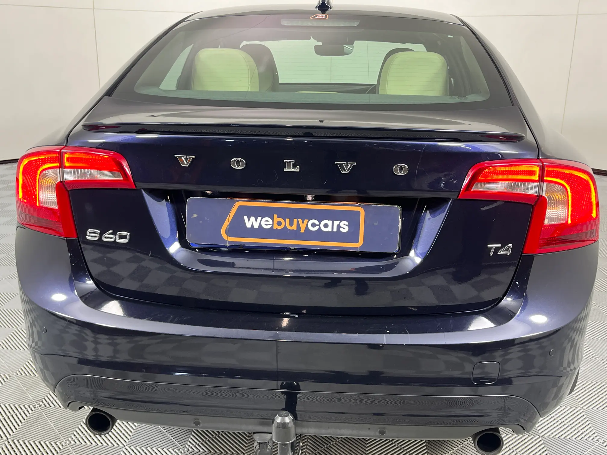 Used 2016 Volvo S60 T4 Momentum Geartronic for sale | WeBuyCars