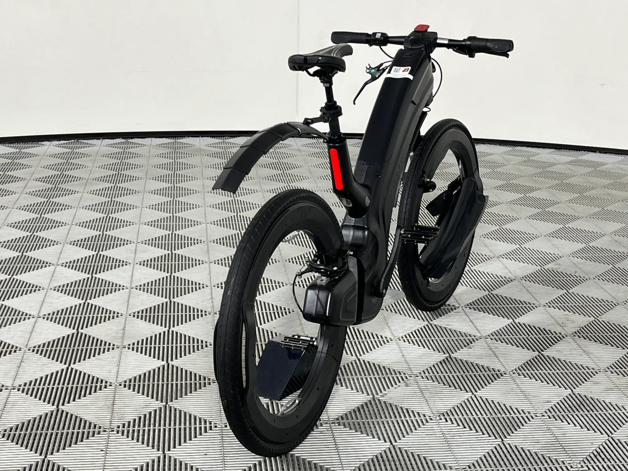 Used 2023 Beeno Reevo E-Bike for sale | WeBuyCars