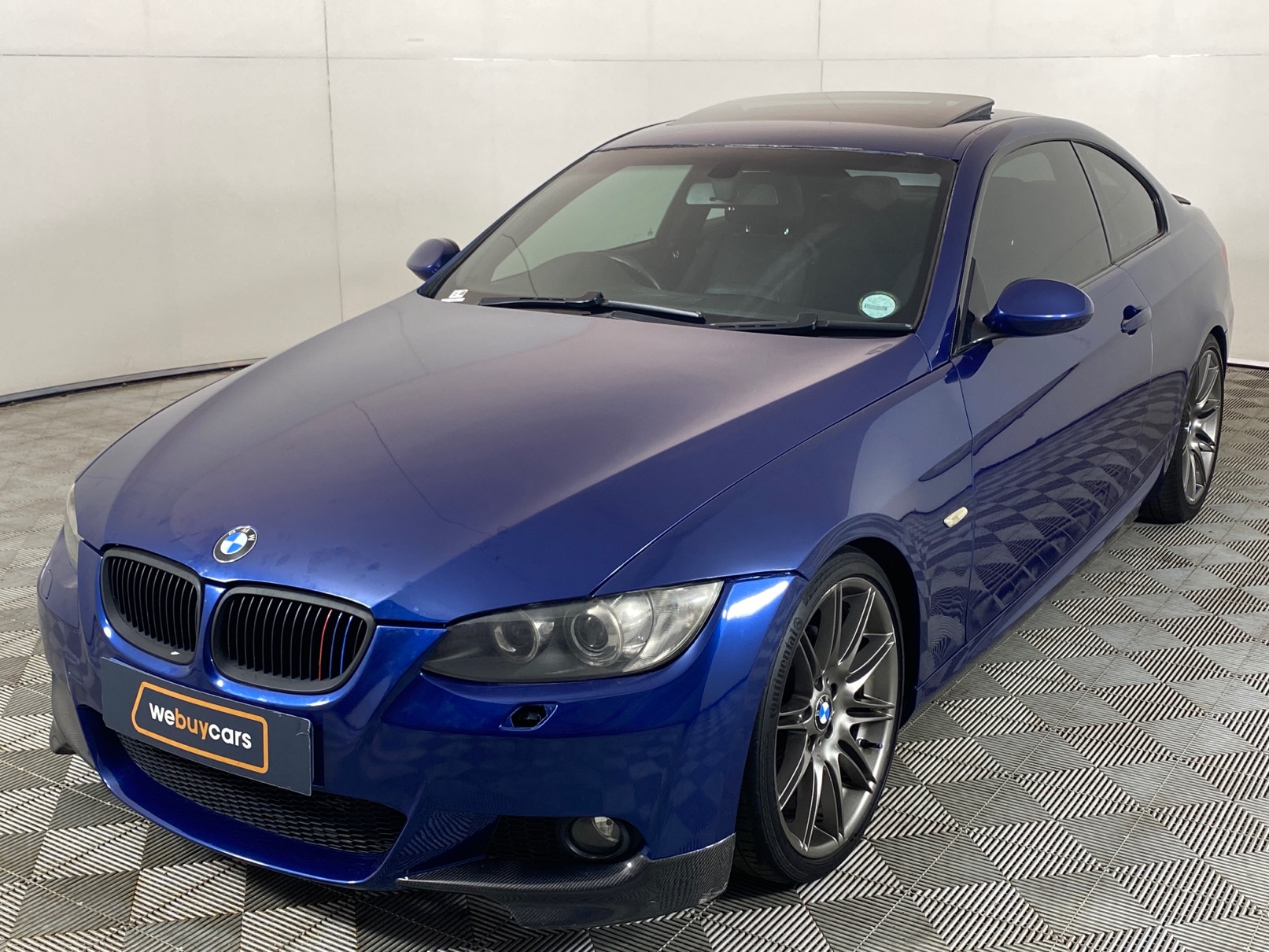 BMW 325i (E92) Coupe M-Sport Auto for sale - R 96 900 | Carfind.co.za