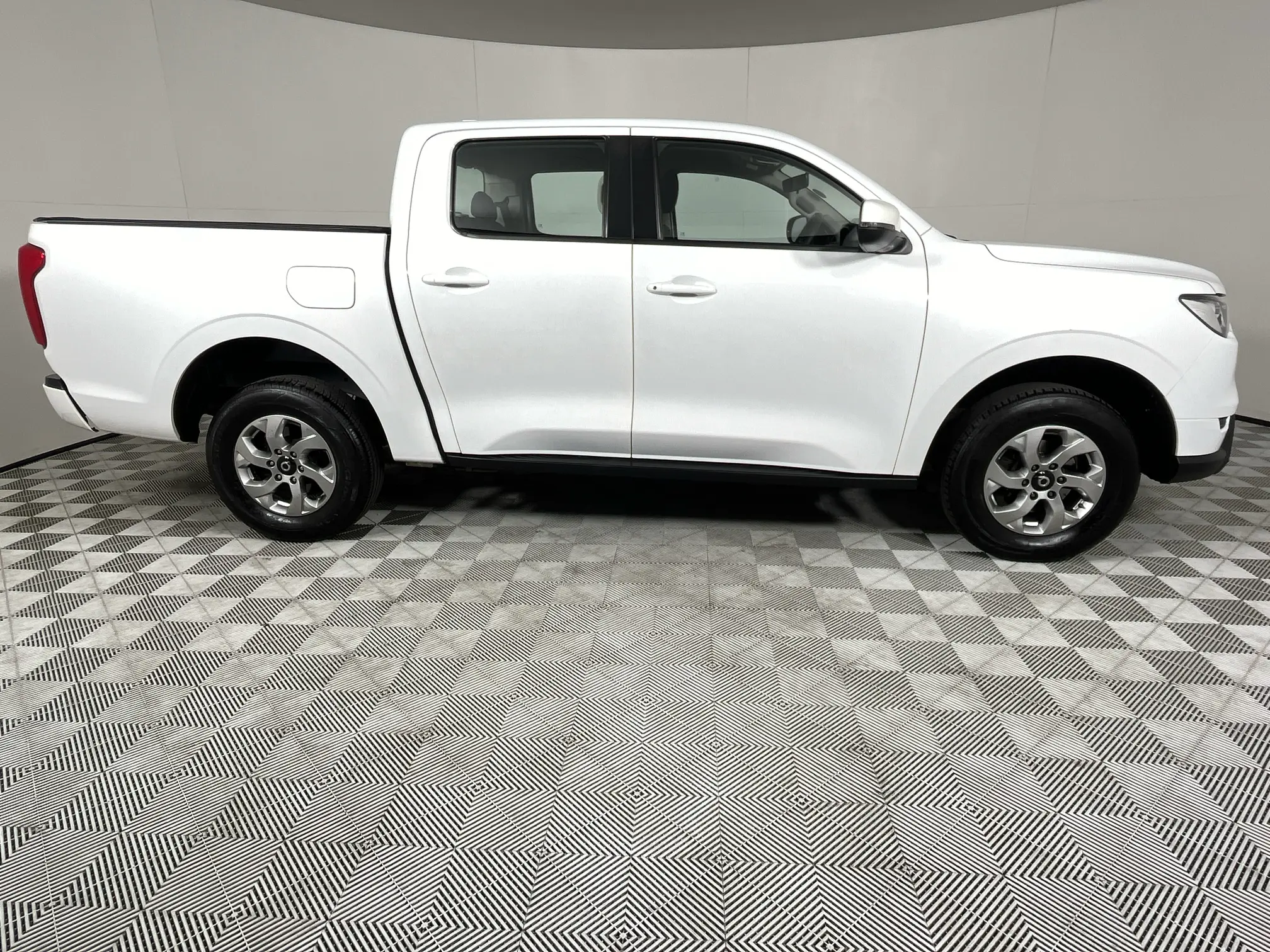 Used 2021 GWM P Series P-Series 2.0td SX Double Cab Pick Up for sale ...