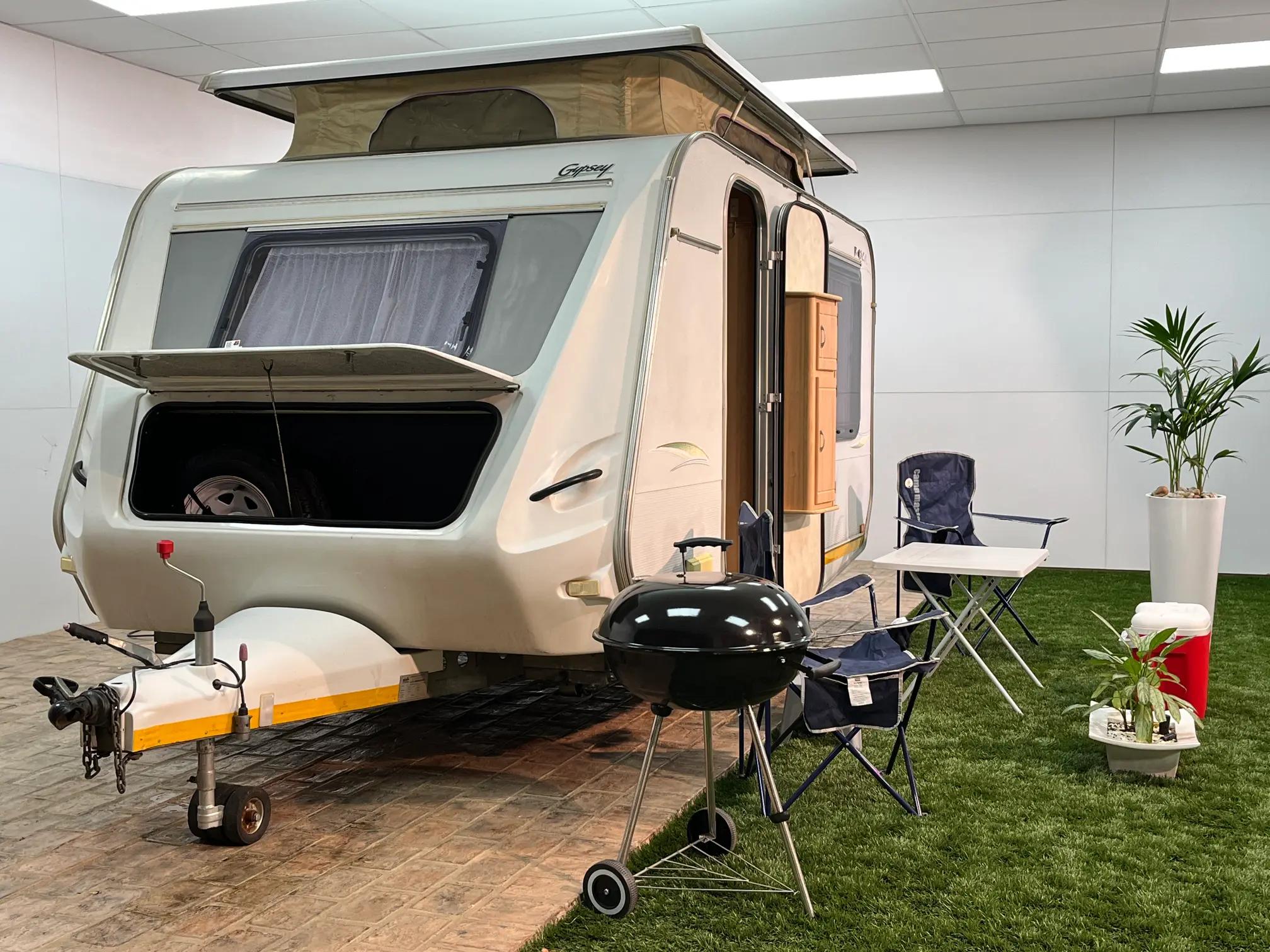 2006 Gypsey Rascal Caravan