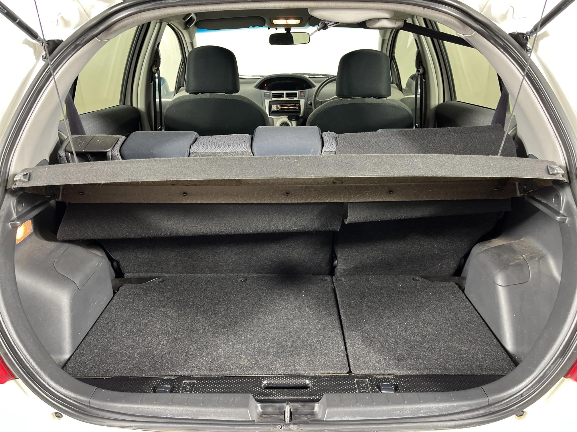 Toyota Yaris Zen3 Hatch AC 5 Door for sale in Gauteng - Johannesburg ...