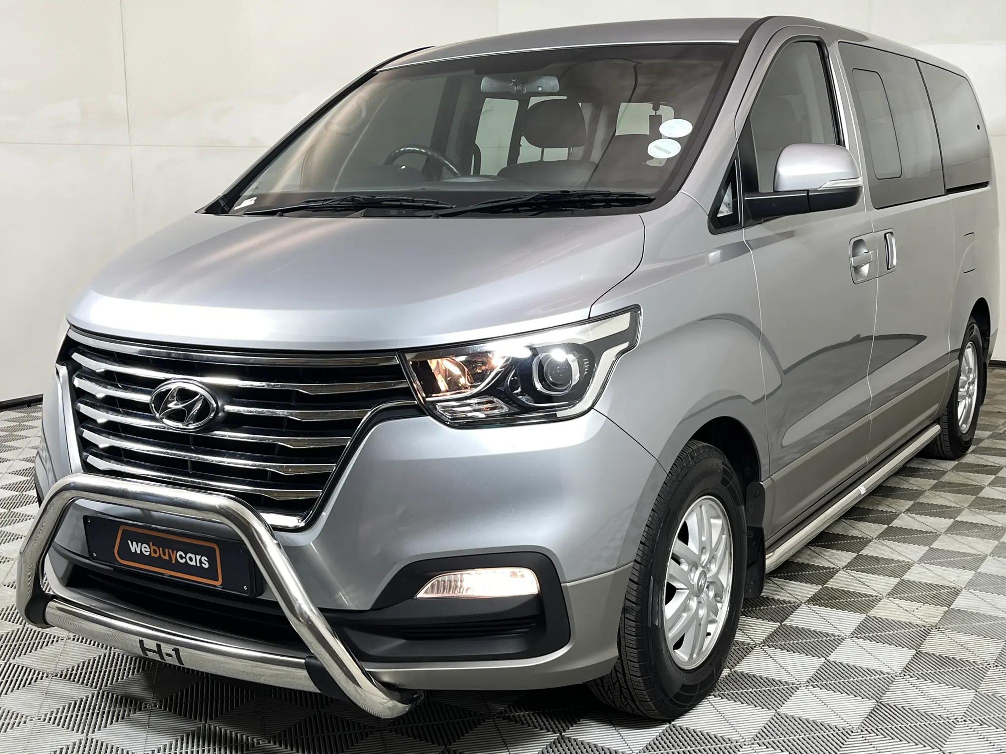 Hyundai H1 2.5 CRDi Elite Auto 12 Seater for sale - R 611 900 | Carfind ...