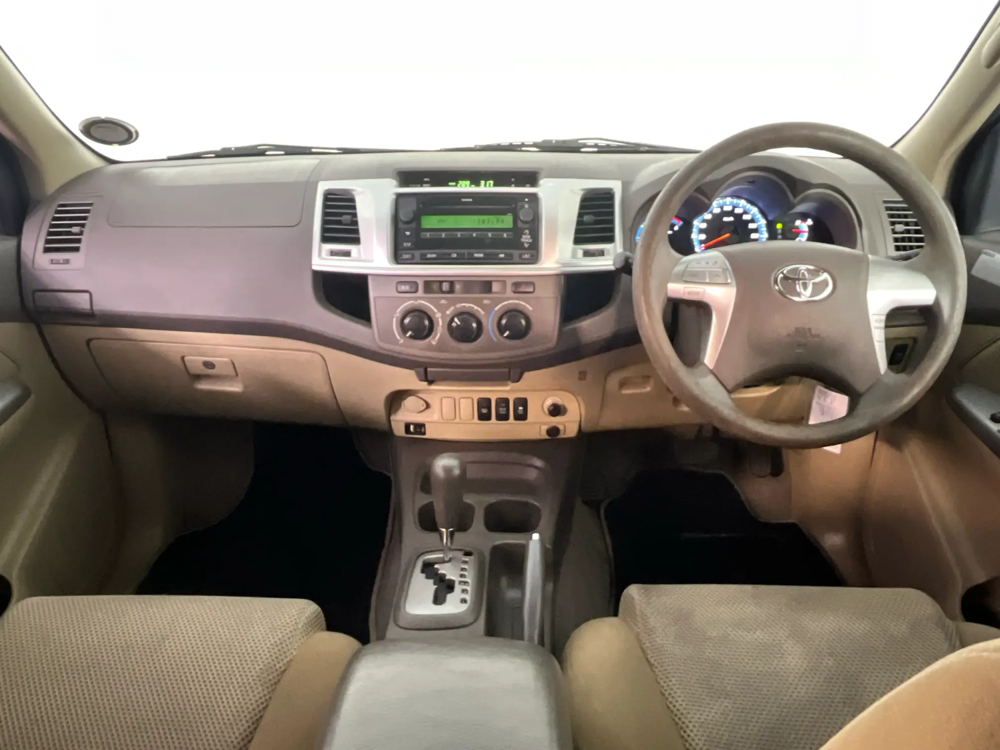 Used 2013 Toyota Fortuner 2.5d-4d RB Auto for sale | WeBuyCars