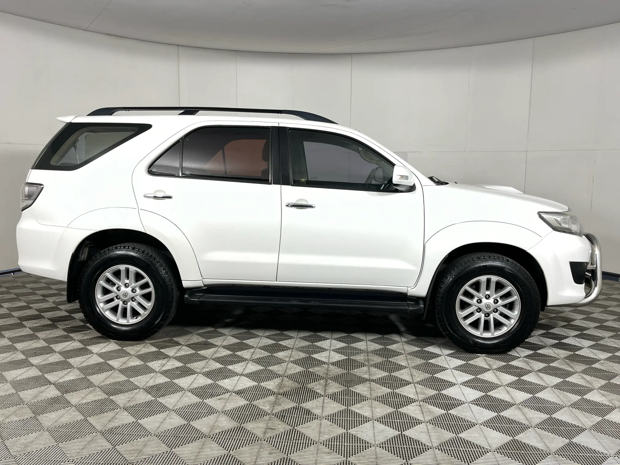 Used 2013 Toyota Fortuner 2.5d-4d RB Auto for sale | WeBuyCars