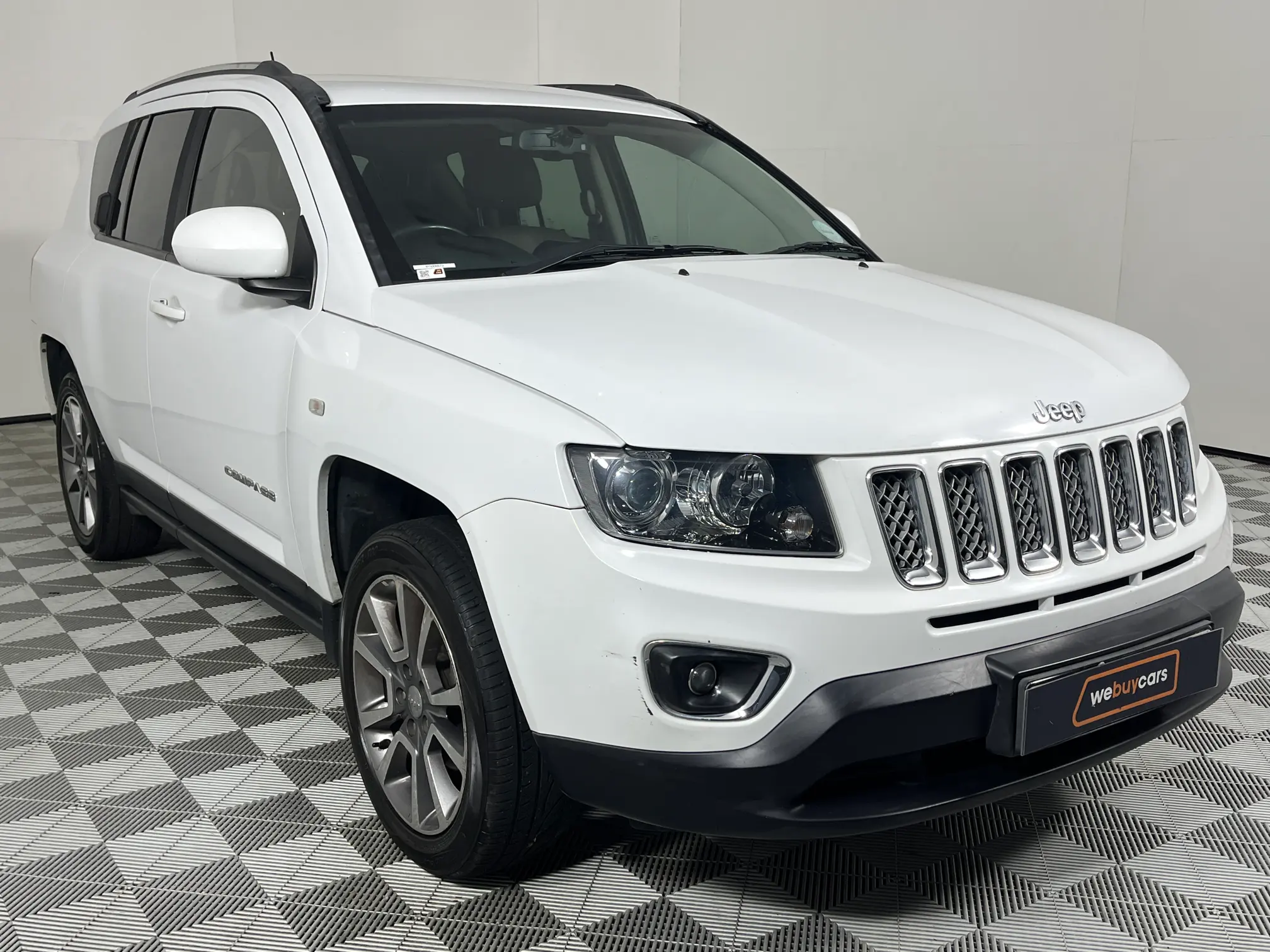 Used 2015 Jeep Compass 2.0 LTD Auto for sale | WeBuyCars