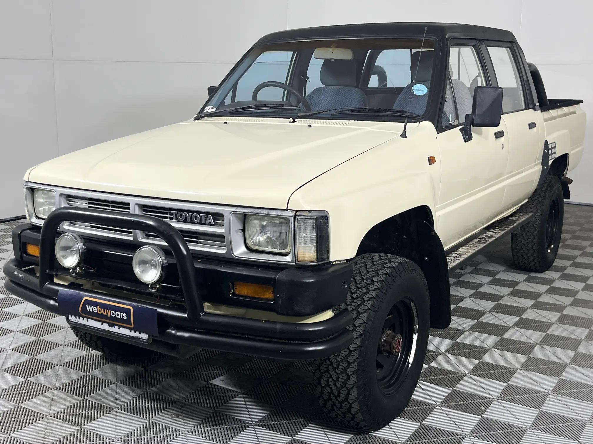 Toyota Hilux 2200 4X4 Double Cab for sale in Gauteng - Pretoria ...