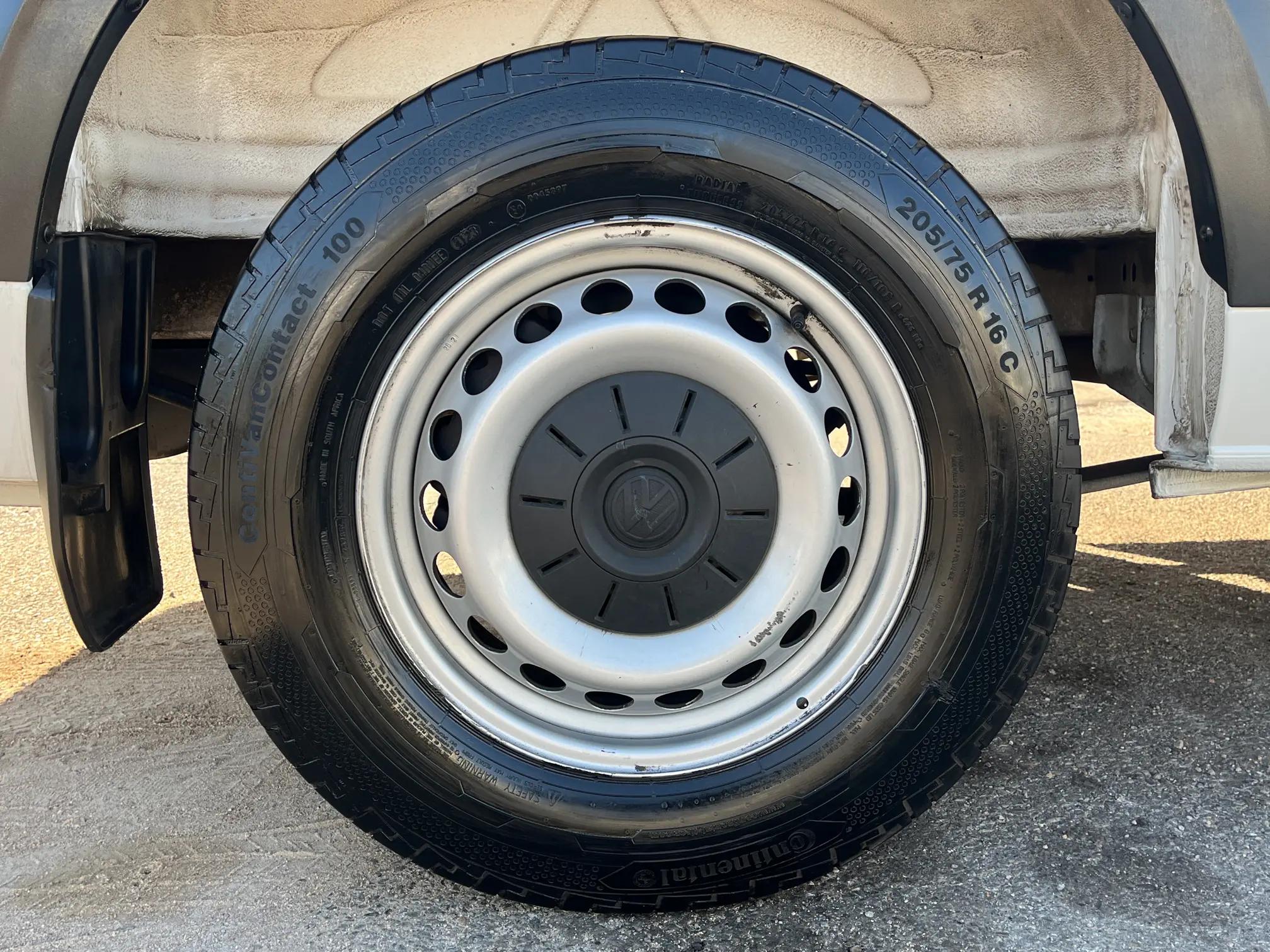 Volkswagen (VW) Crafter 35 2.0 TDi MWB (103 kW) Panel Van II for sale ...