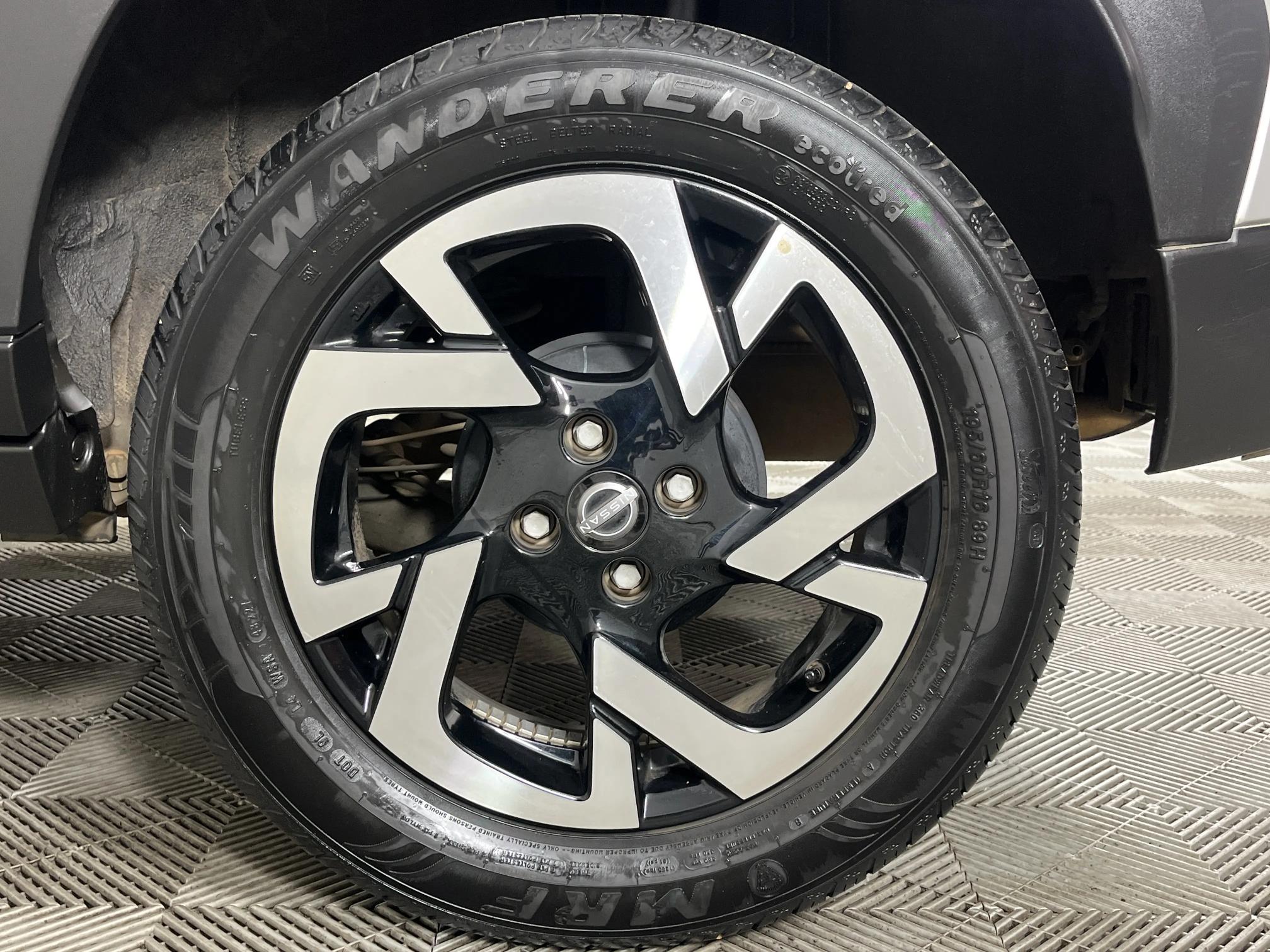 Nissan Magnite 1.0 Acenta for sale in North West - Rustenburg - Carfind ...