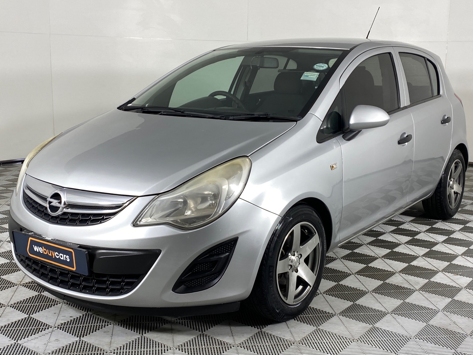 Used 2013 Opel Corsa 1.4 Essentia 5-Door for sale | WeBuyCars