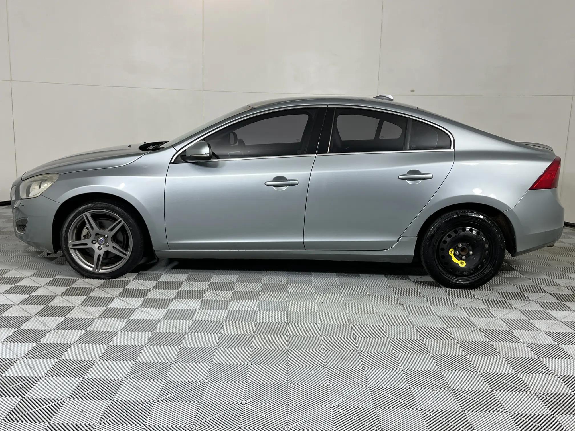 Volvo S60 T4 (Mark I) Excel Powershift for sale in Gauteng - Centurion - Carfind.co.za (ID:7657692)