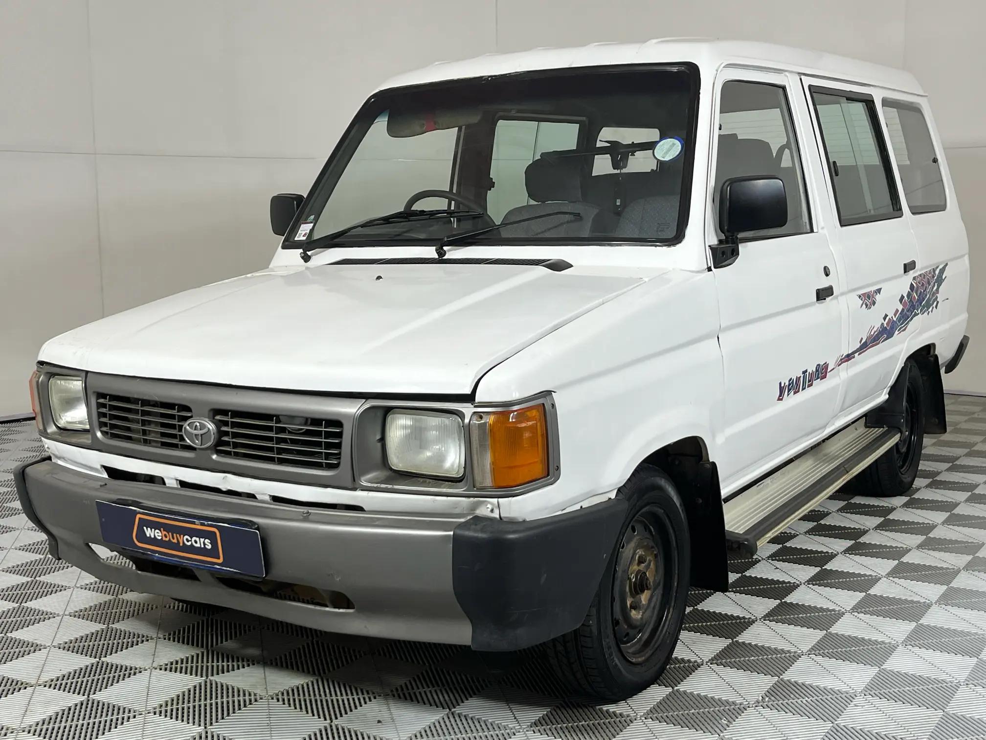 Toyota Venture 1800 6+4 for sale in Gauteng - Pretoria - Carfind.co.za ...