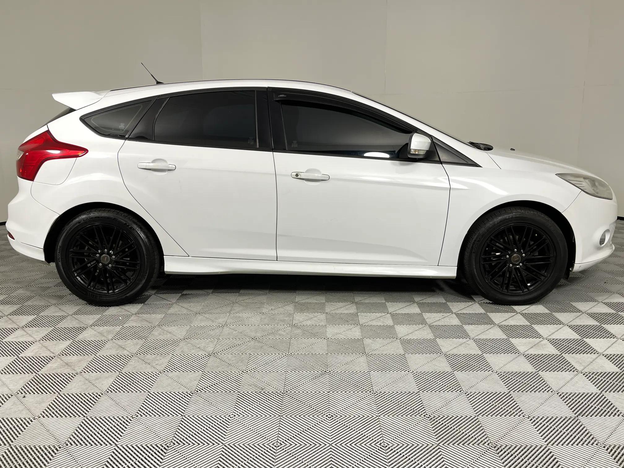 Ford Focus 2.0 TDCi (120 kW) Trend Hatch Back Powershift for sale - R ...